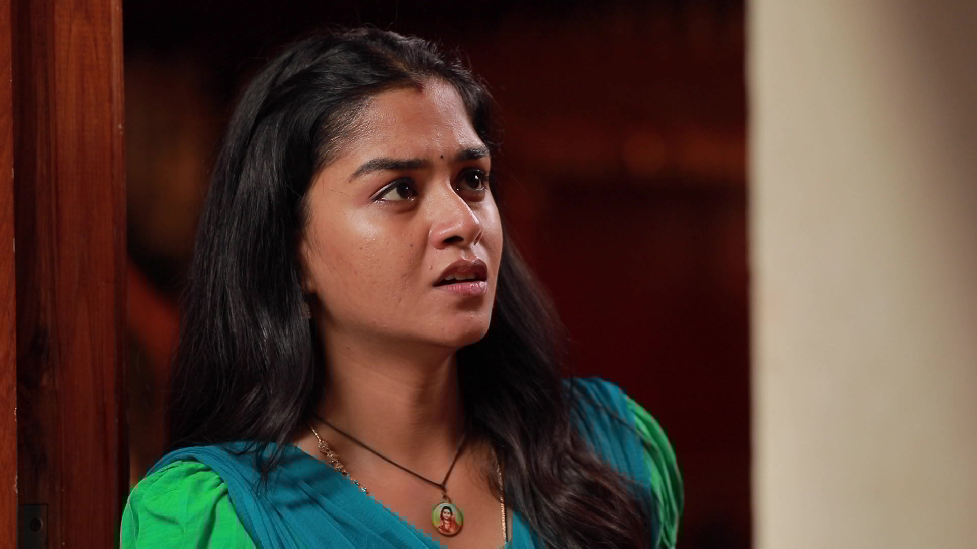 Stream Kaveri Reassures Vijay Season 4 Episode 501 – Kaveri Reassures ...