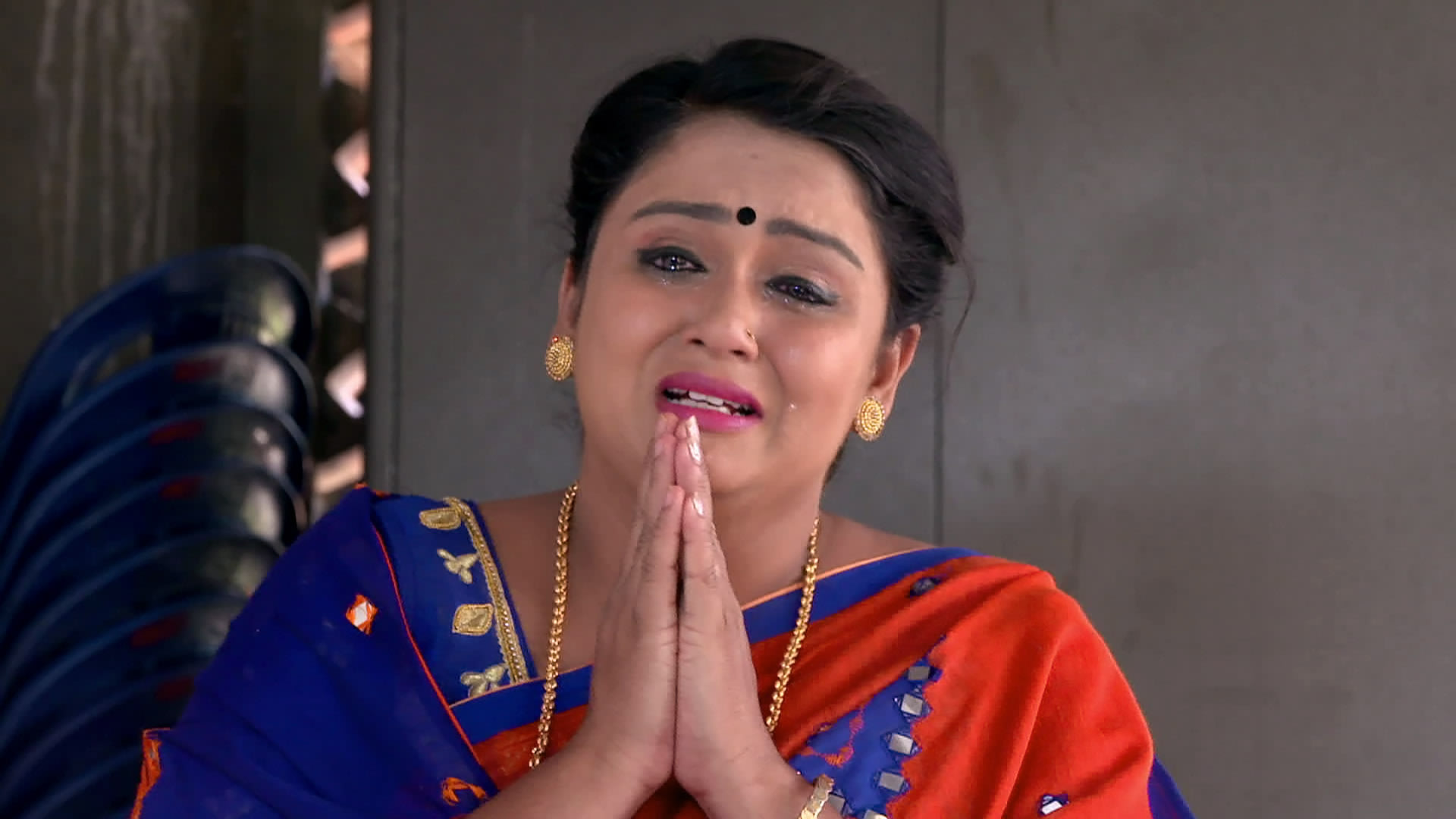 Watch Amruthavarshini S1 Episode 129 on JioHotstar