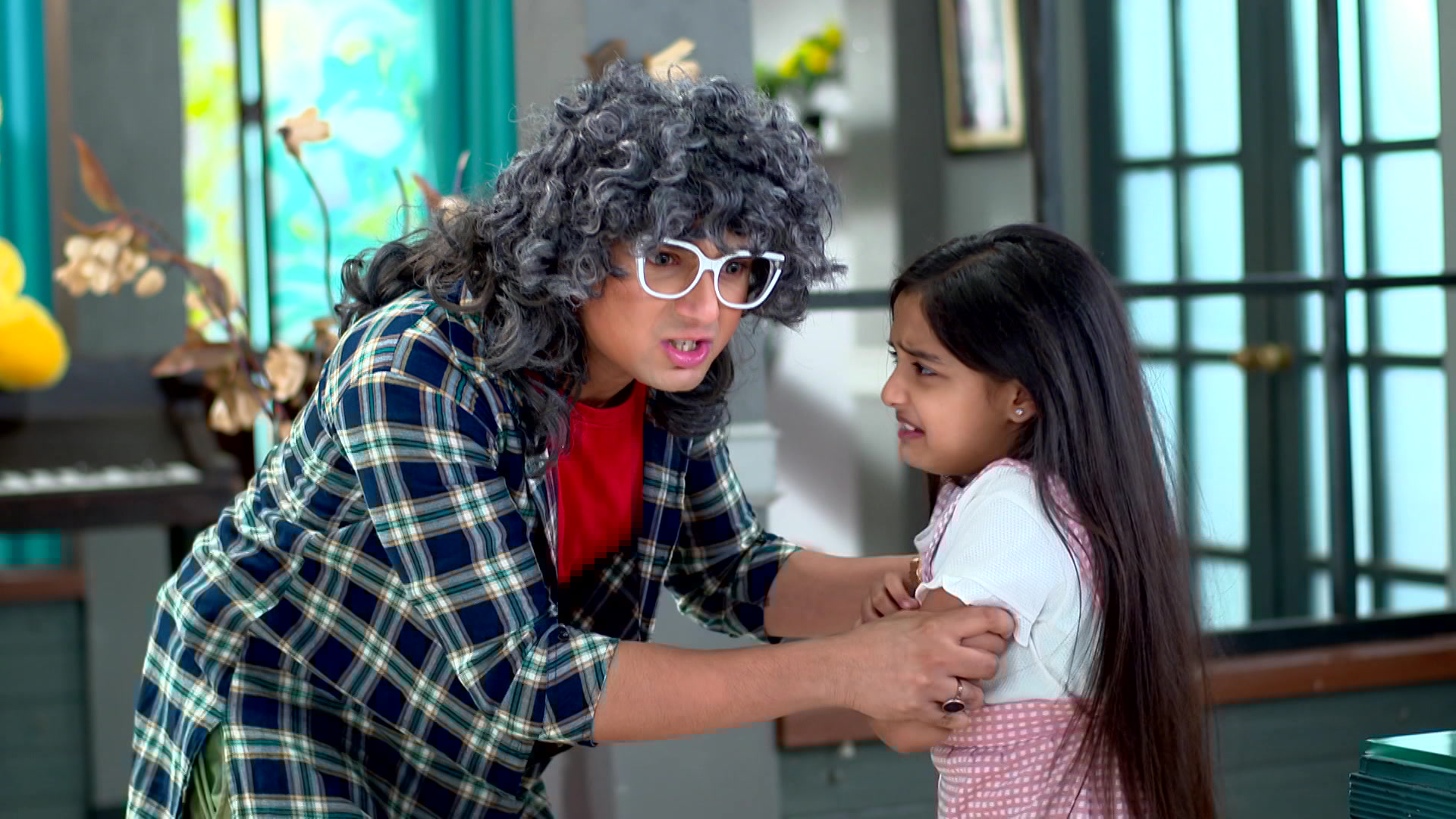 Watch Anurager Chhowa Episode 1141 on JioHotstar