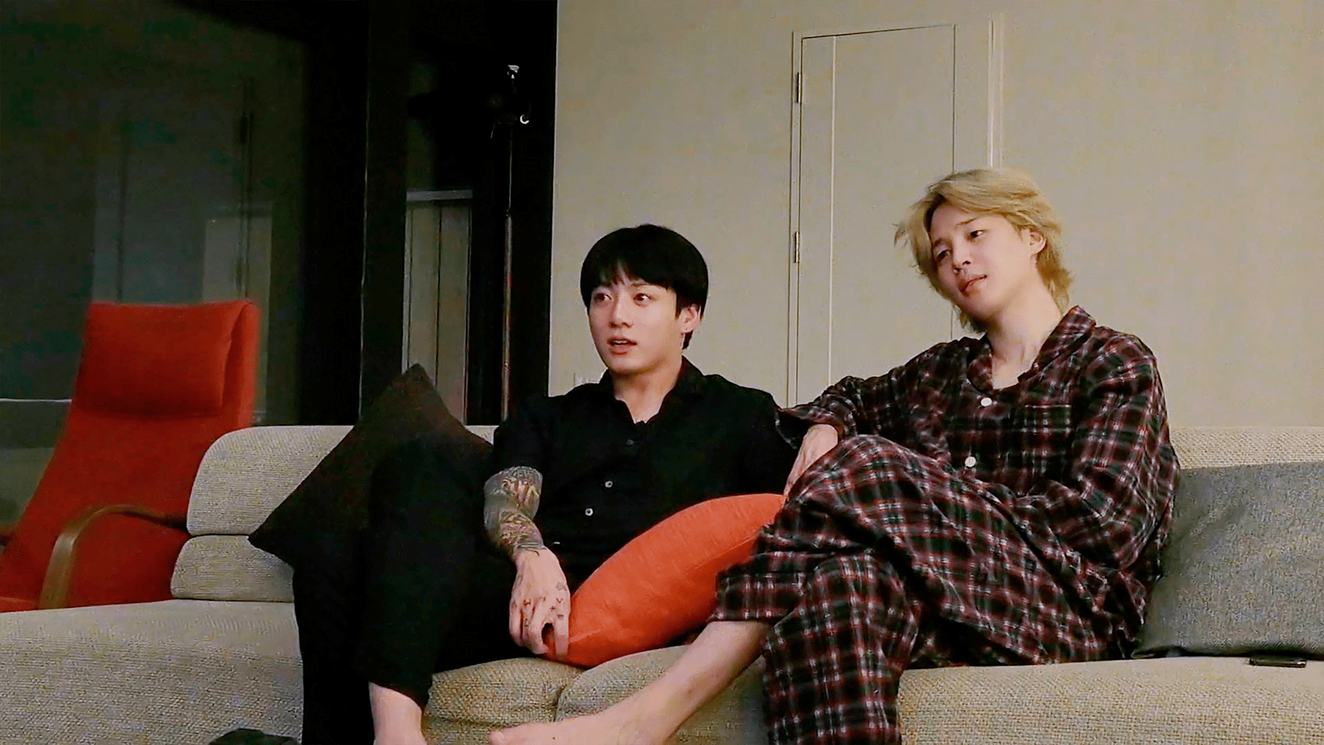 Watch Are You Sure?! S1 Episode 8 on Disney+