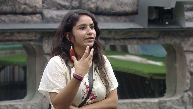 Please maintain the decorum! - JioHotstar