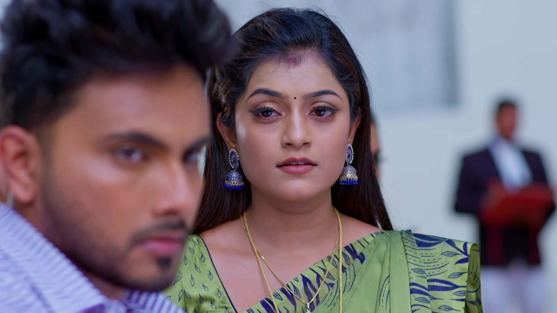 Watch Kumkuma Puvvu S8 Episode 1683 on JioHotstar