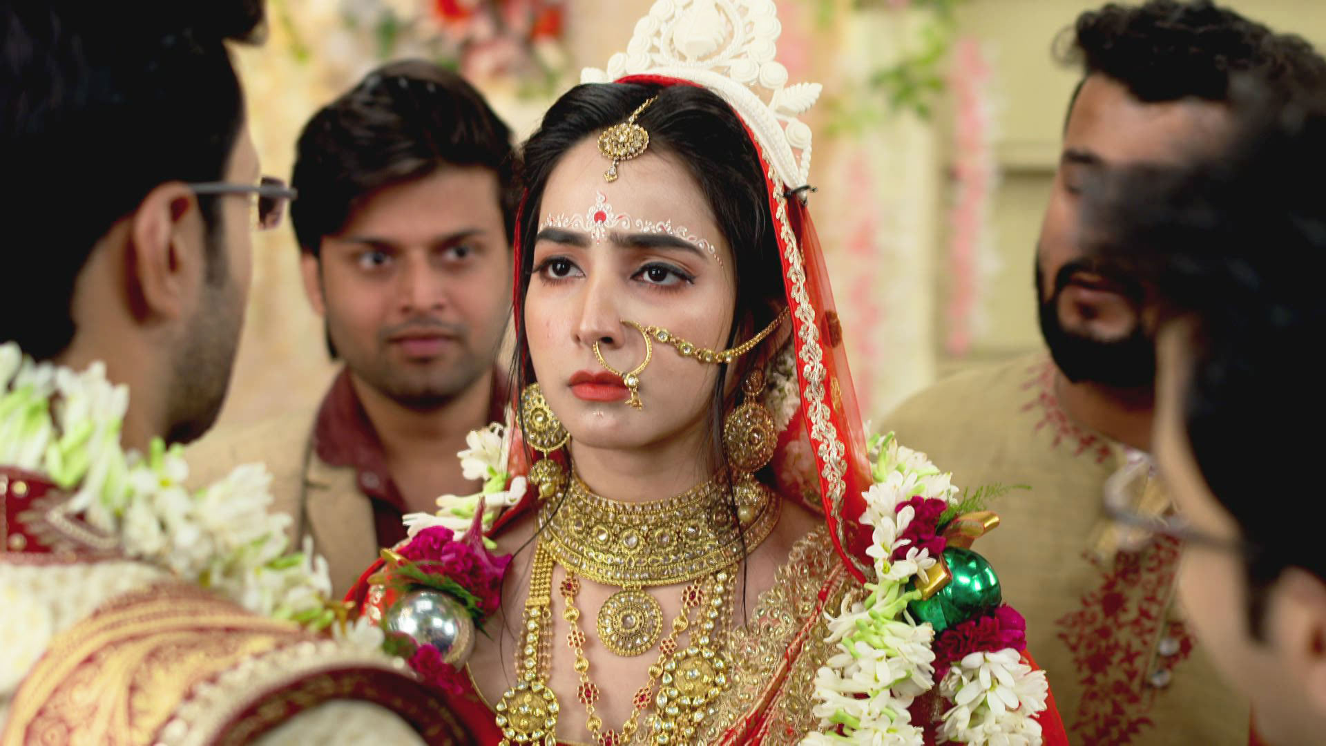 Watch Mon Phagun S1 Episode 69 on JioHotstar