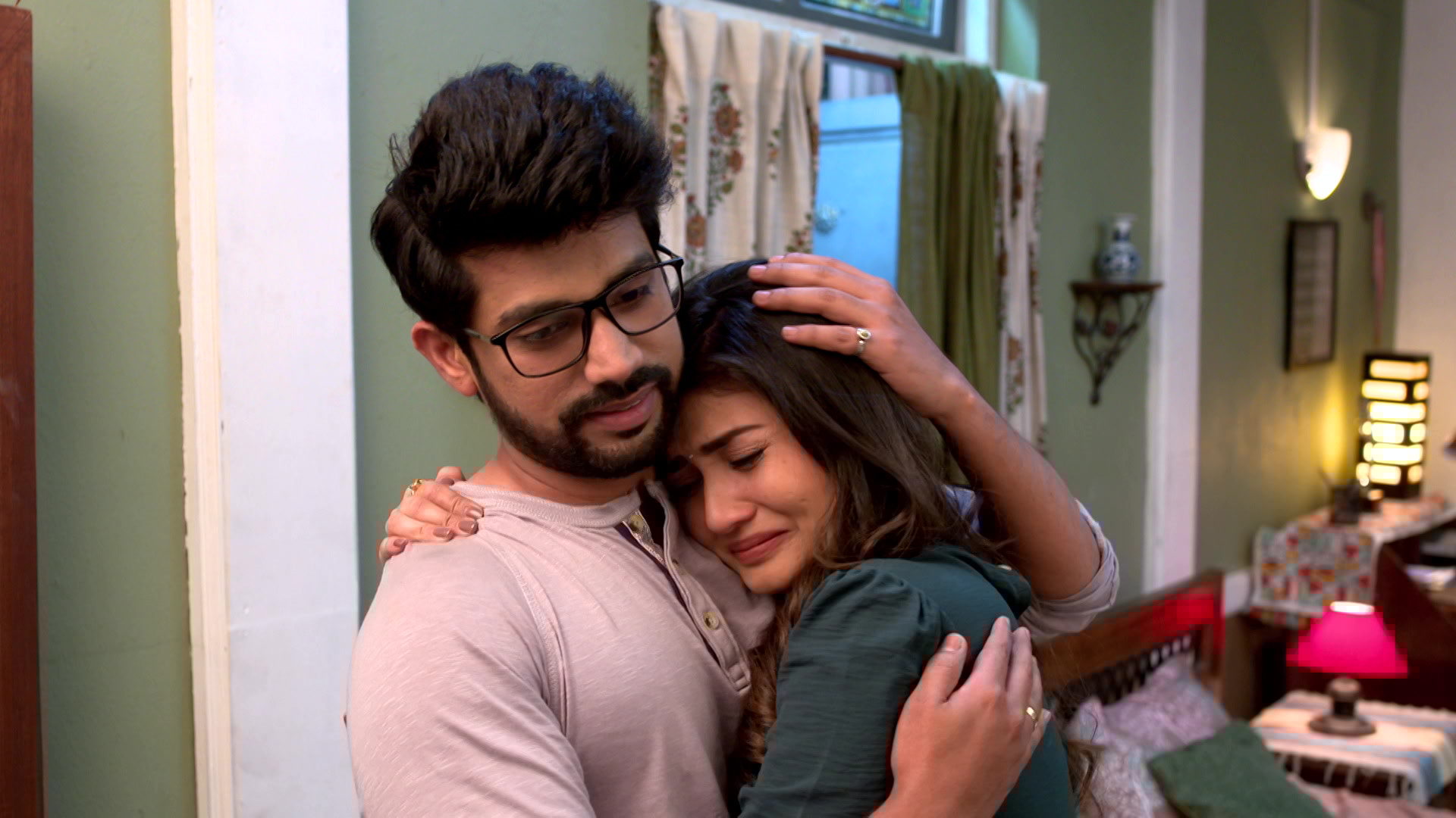 Watch Thipkyanchi Rangoli Episode 137 on JioHotstar