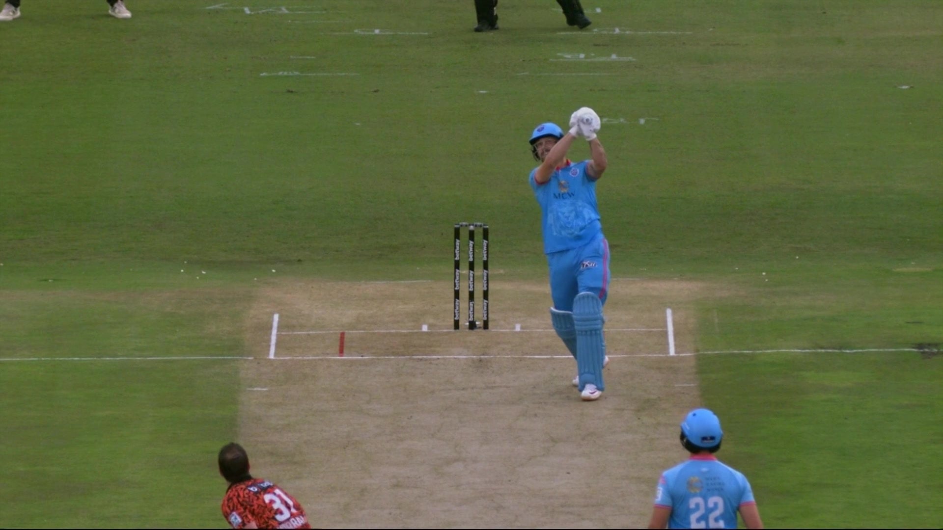 Salt Comes In All Guns Blazing