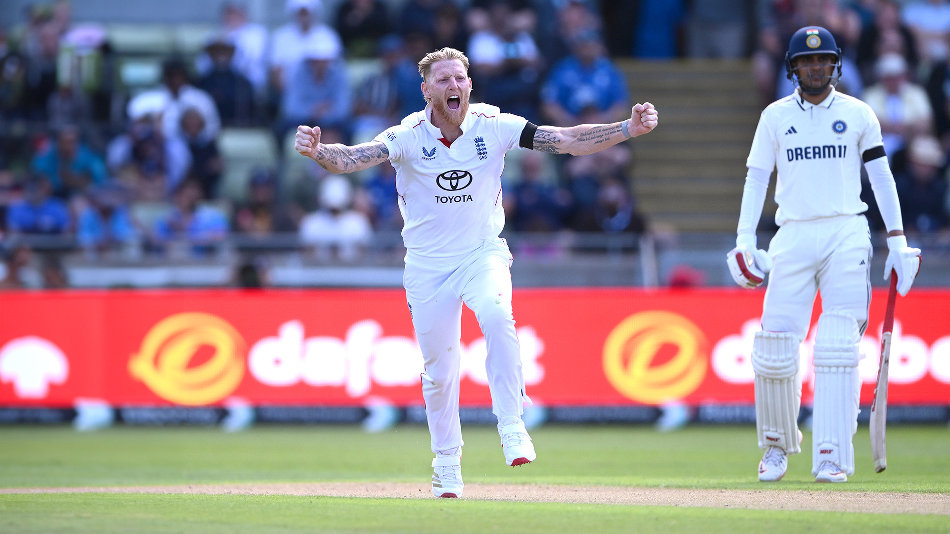 2nd Test, 1st Inns: IND Fall of Wickets