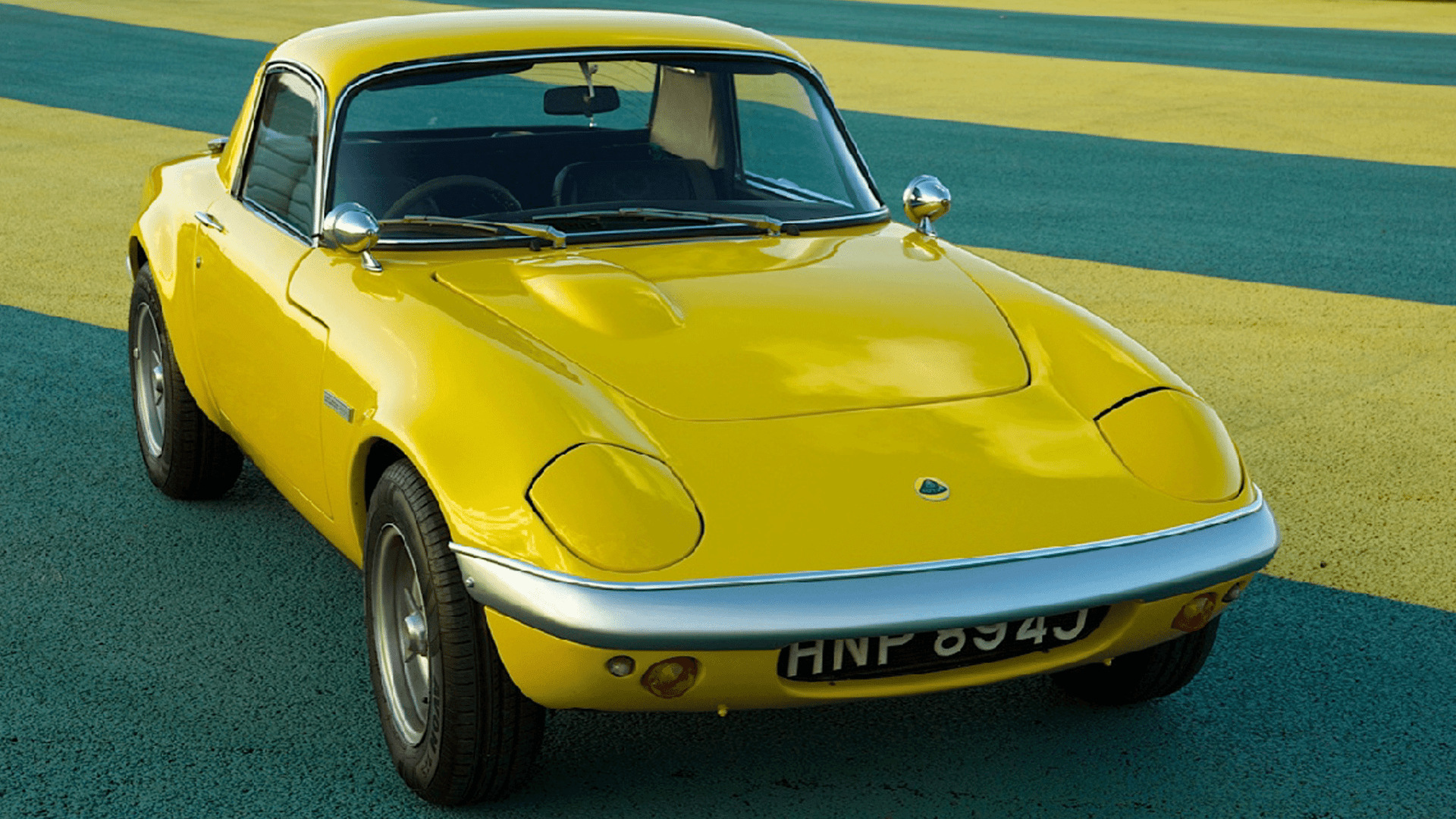 Watch Car SOS S1 Episode 10 on Disney+ South Africa | English Reality ...