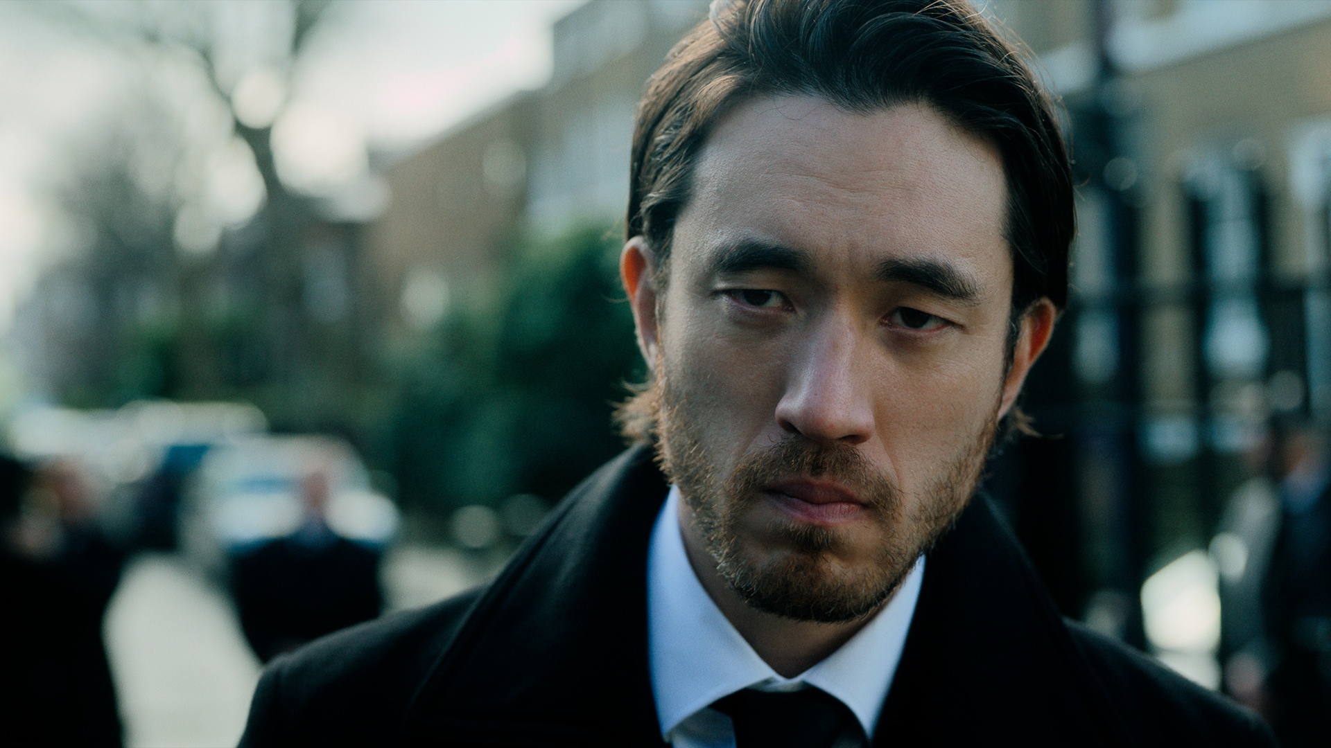 Watch Gangs Of London S3 Episode 4 on JioHotstar