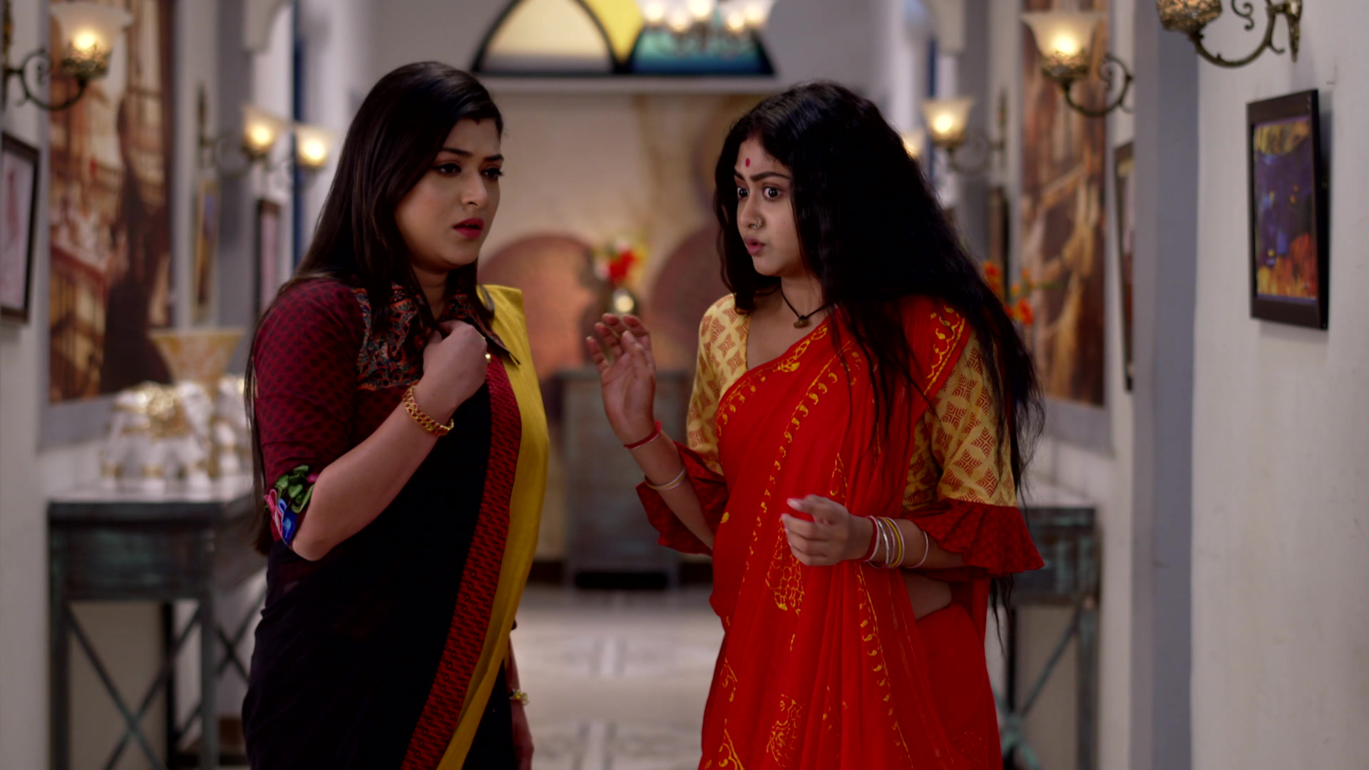 Watch Ponchomi S1 Episode 150 on JioHotstar
