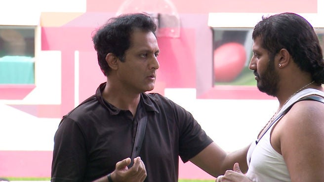 Riyaz advises Sameer - JioHotstar