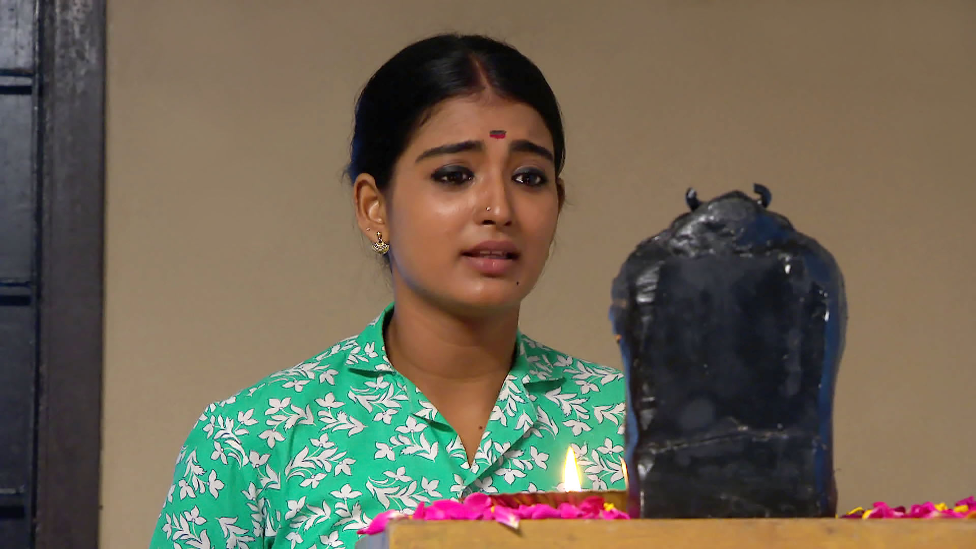 Stream Chittu Makes a Decision Season 1 Episode 128 – Chittu Makes a ...
