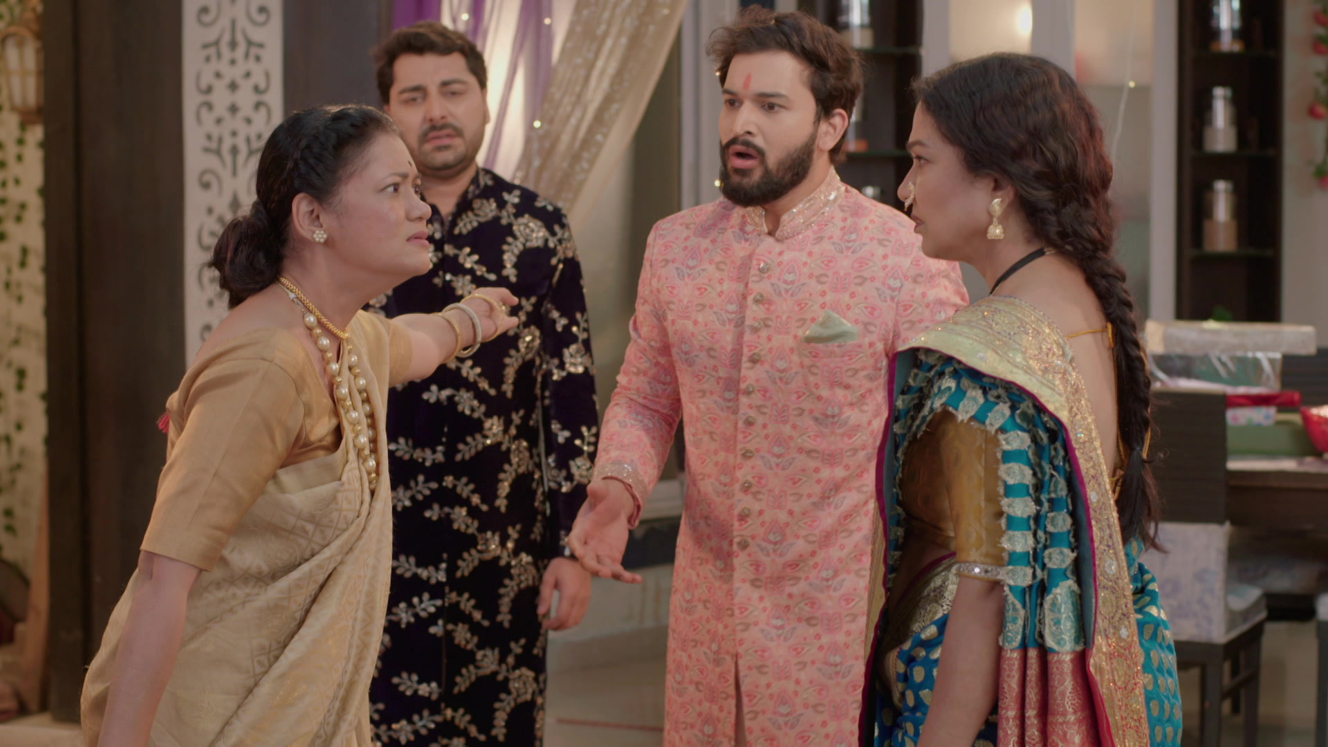 Watch Man Dhaga Dhaga Jodte Nava S1 Episode 133 on JioHotstar