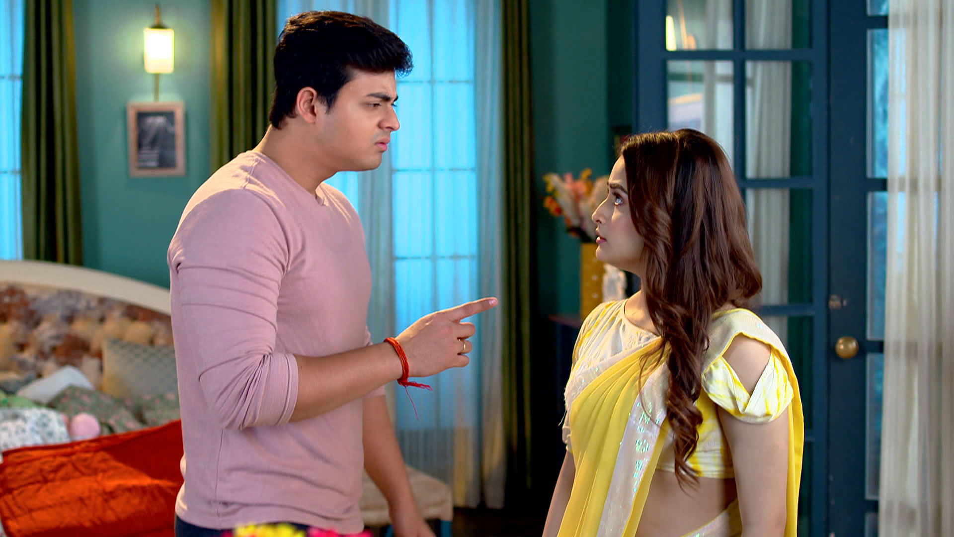 Watch Chookar Mere Mann Ko S1 Episode 329 on JioHotstar