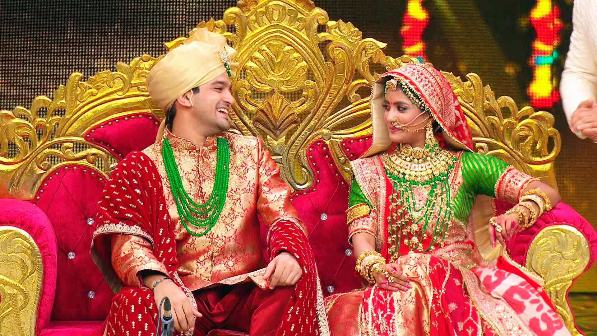 Watch ravivaar-with-star-parivaar All Episodes | Watcho