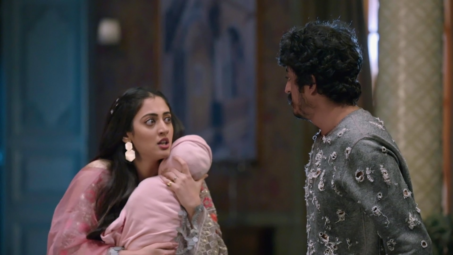 Watch yehh-jadu-hai-jinn-ka only on Watcho