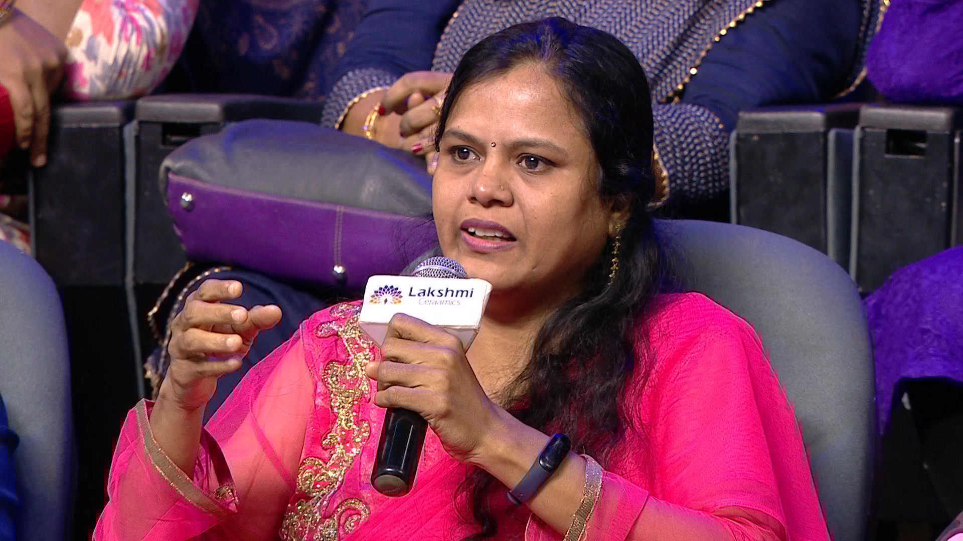 Watch Neeya Naana S23 Episode 321 on JioHotstar