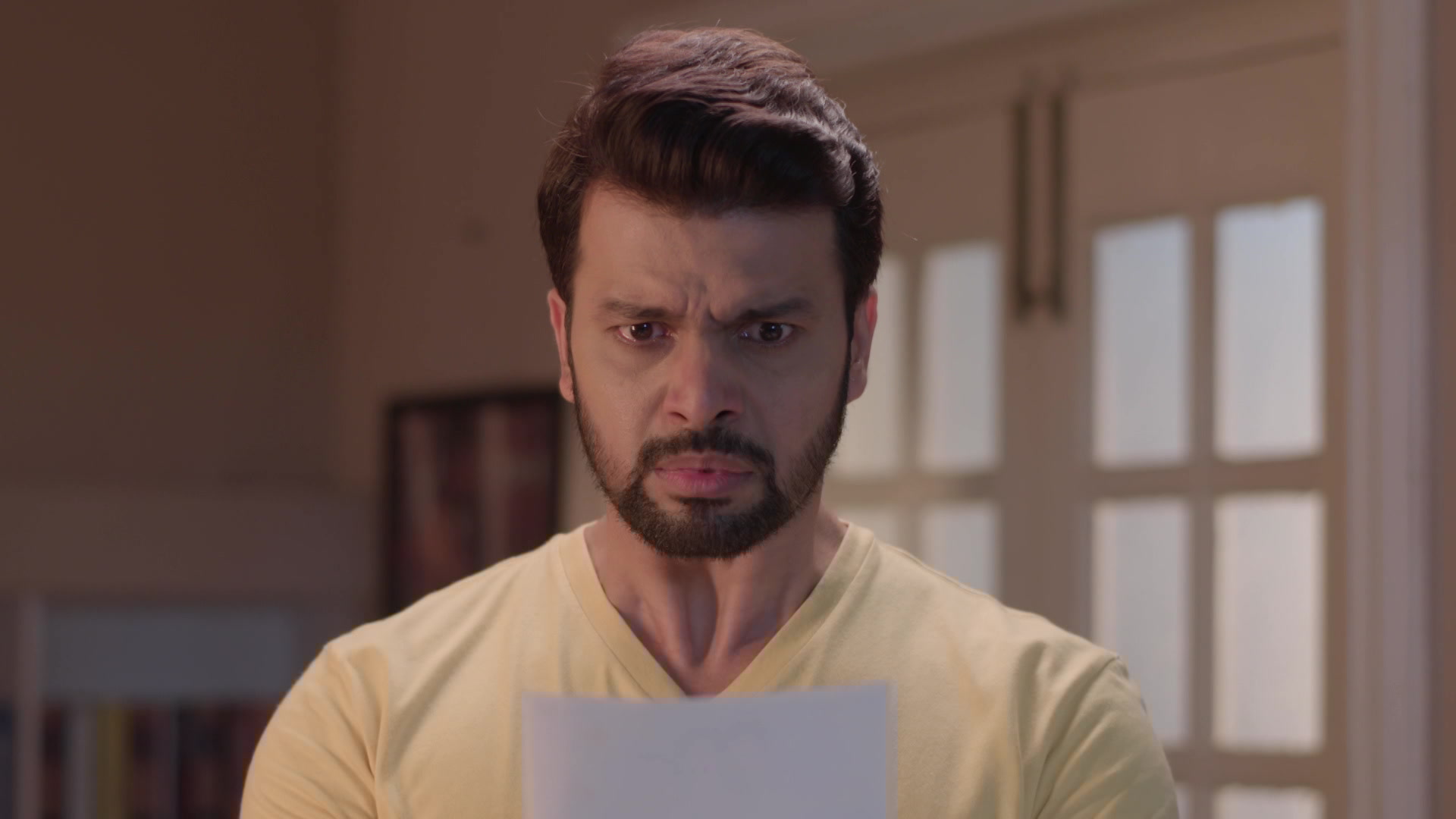 Watch Tharala Tar Mag Episode 448 on JioHotstar