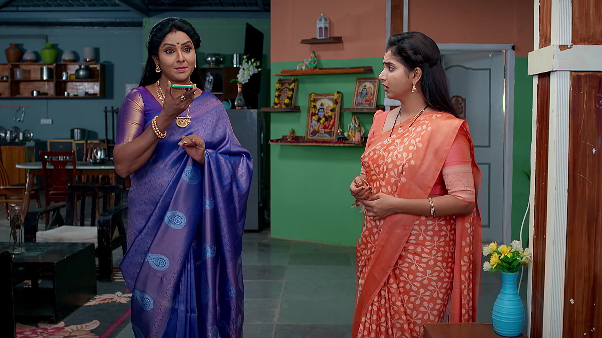 Aparna Provokes Raj - Promo - JioHotstar