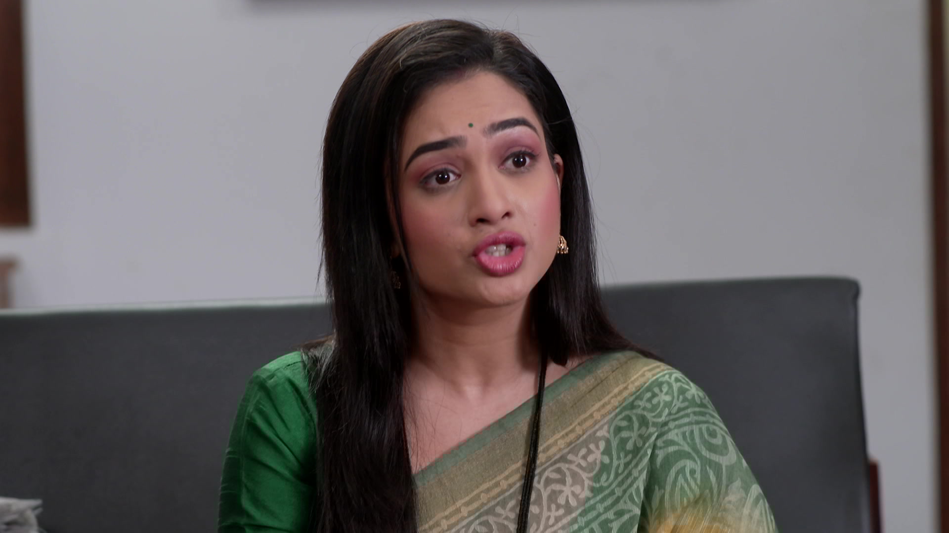 Watch Sukh Mhanje Nakki Kay Asta Episode 1201 on JioHotstar
