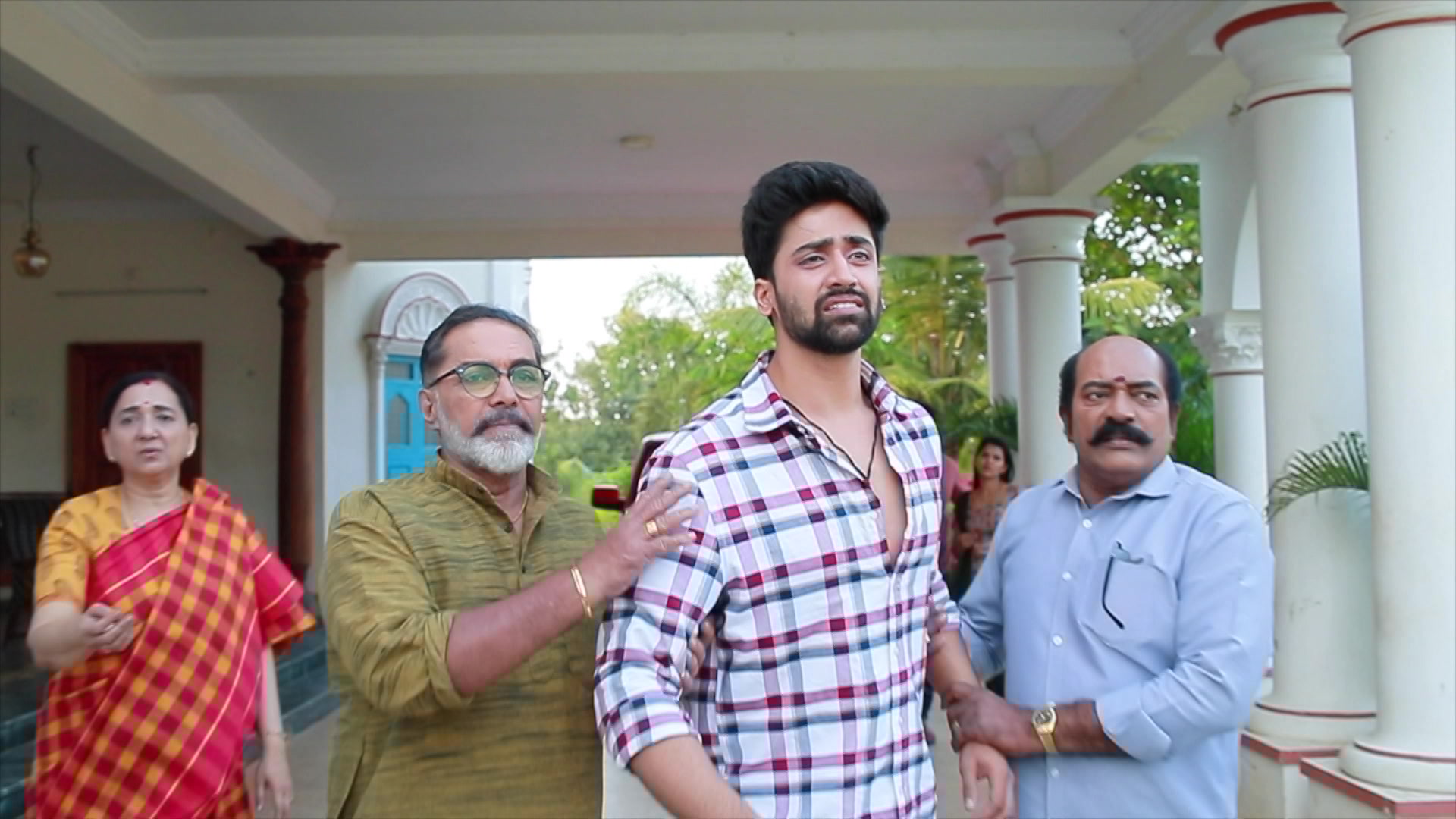 Stream Vijay, Kaveri Get Separated Season 1 Episode 521 – Vijay, Kaveri ...