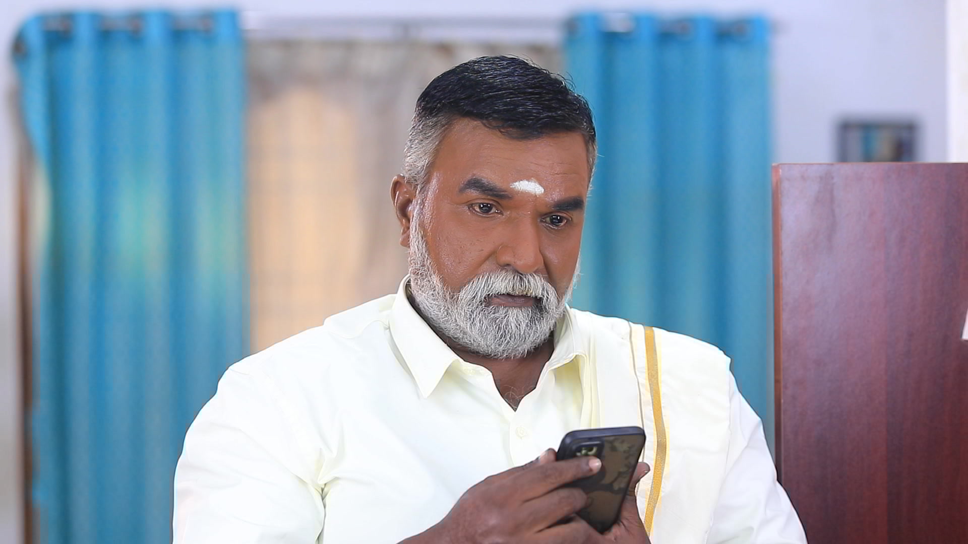 Stream Ramamoorthy Longs for Ezhil Season 1 Episode 1194 – Ramamoorthy ...