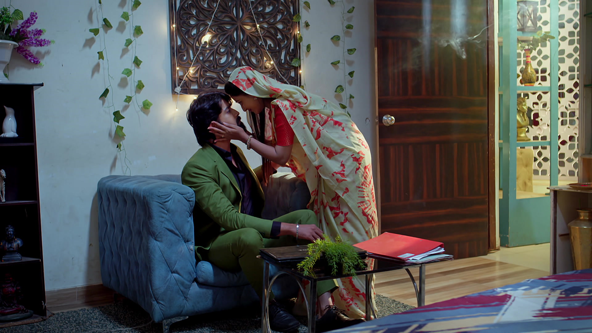 Watch Aragini 2 S1 Episode 466 on JioHotstar