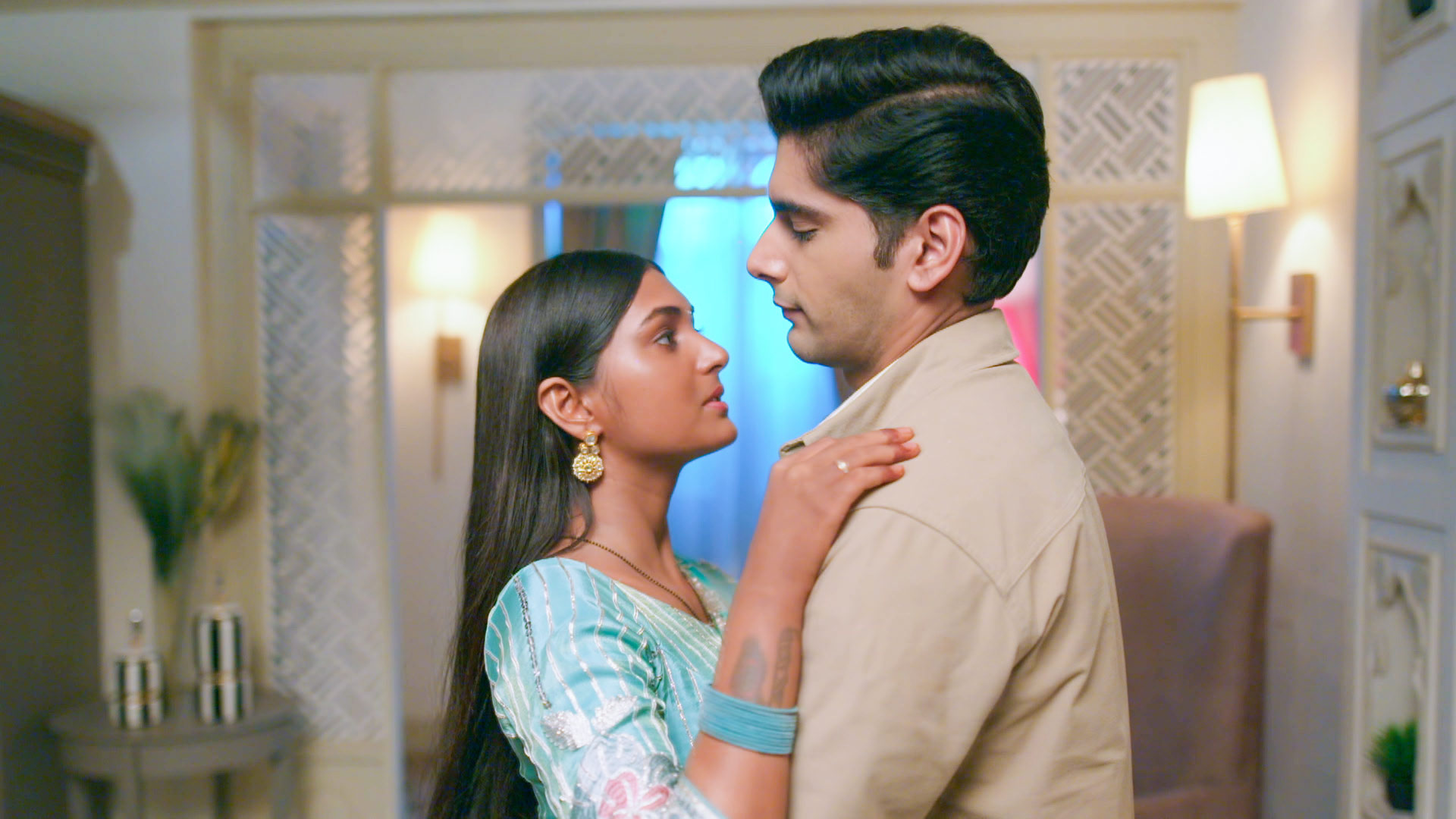 Stream dil-ko-tumse-pyaar-hua Online | Watcho