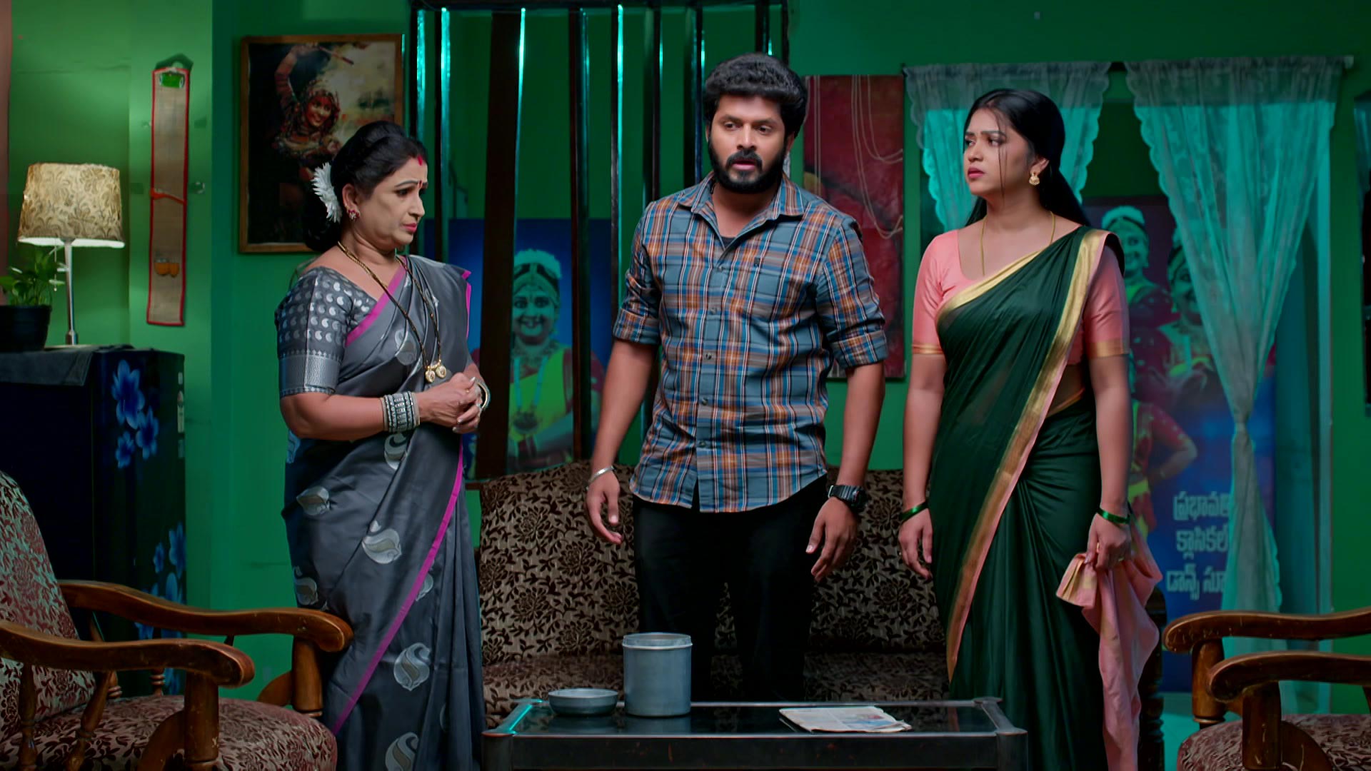Watch Gunde Ninda Gudi Gantalu S1 Episode 660 on JioHotstar