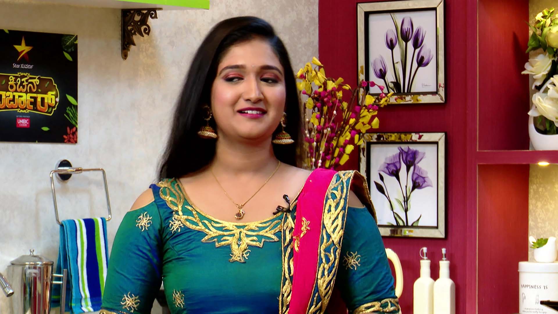 Watch kitchen-darbar only on Watcho