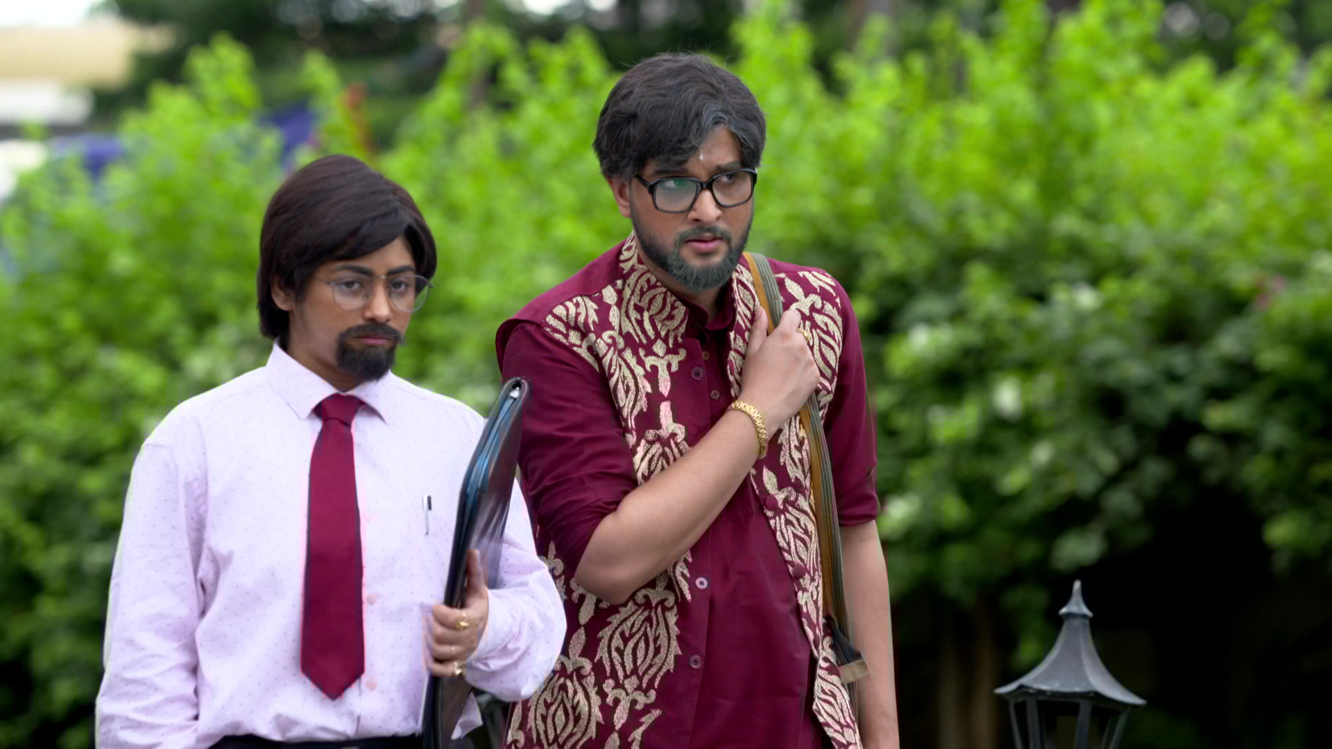 Watch Bangla Medium Episode 279 on JioHotstar