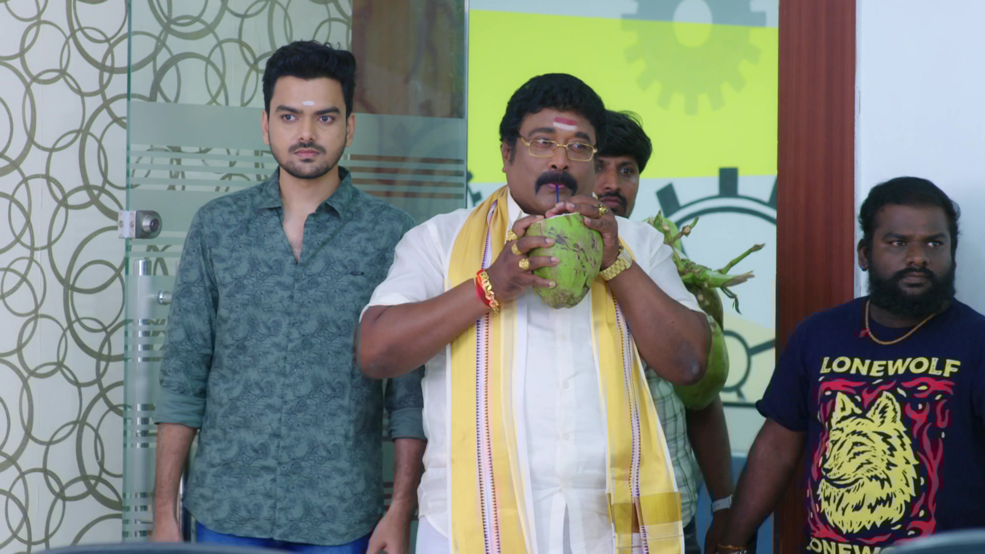 Watch Guppedantha Manasu S1 Episode 870 on JioHotstar