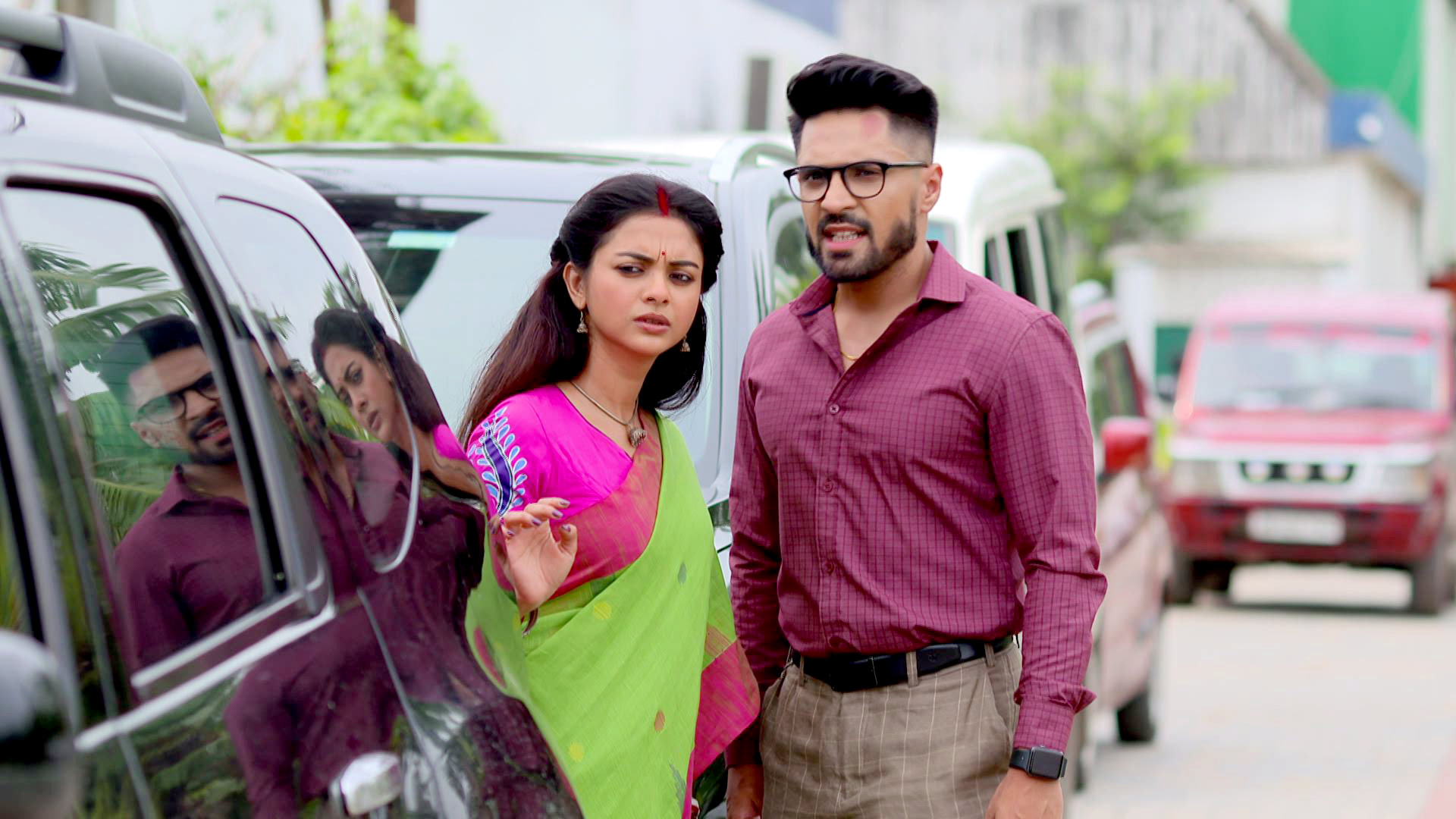 Watch Gaatchora S1 Episode 185 on JioHotstar