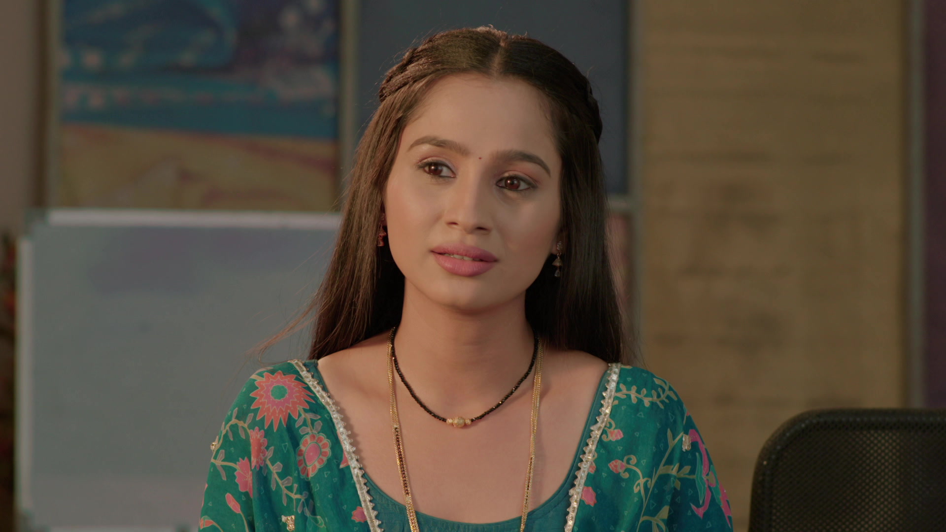 Watch Man Dhaga Dhaga Jodte Nava S1 Episode 313 on JioHotstar