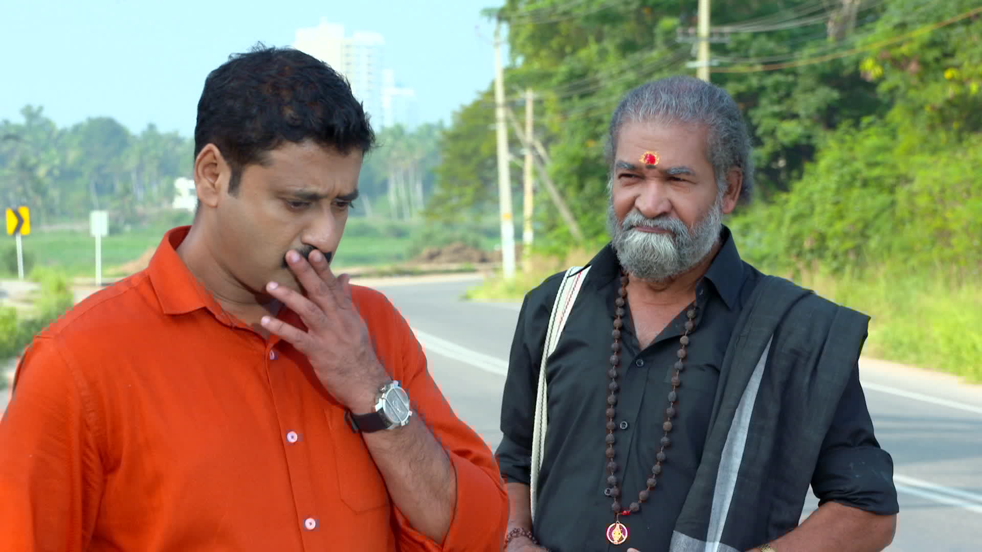 Watch Karuthamuthu S27 Episode 293 on JioHotstar