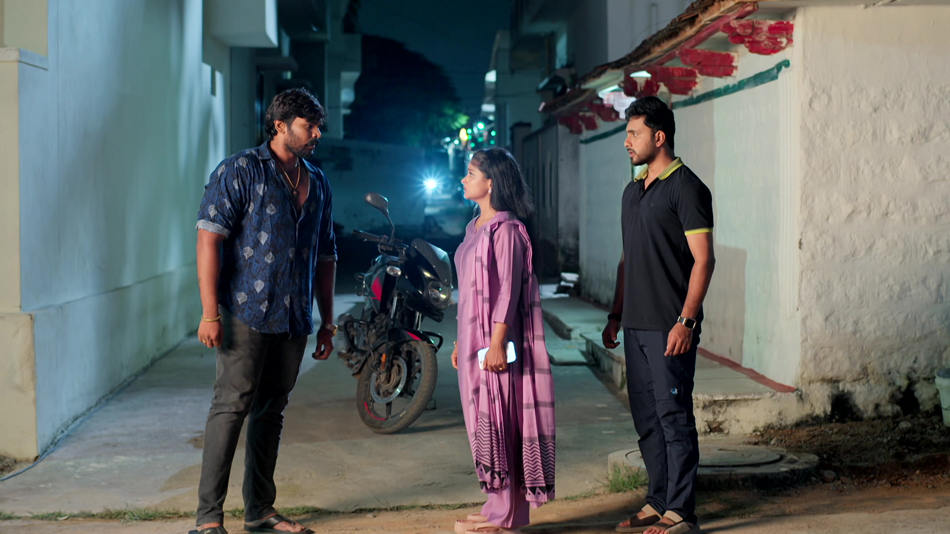 Watch Illu Illalu Pillalu S1 Episode 254 on JioHotstar