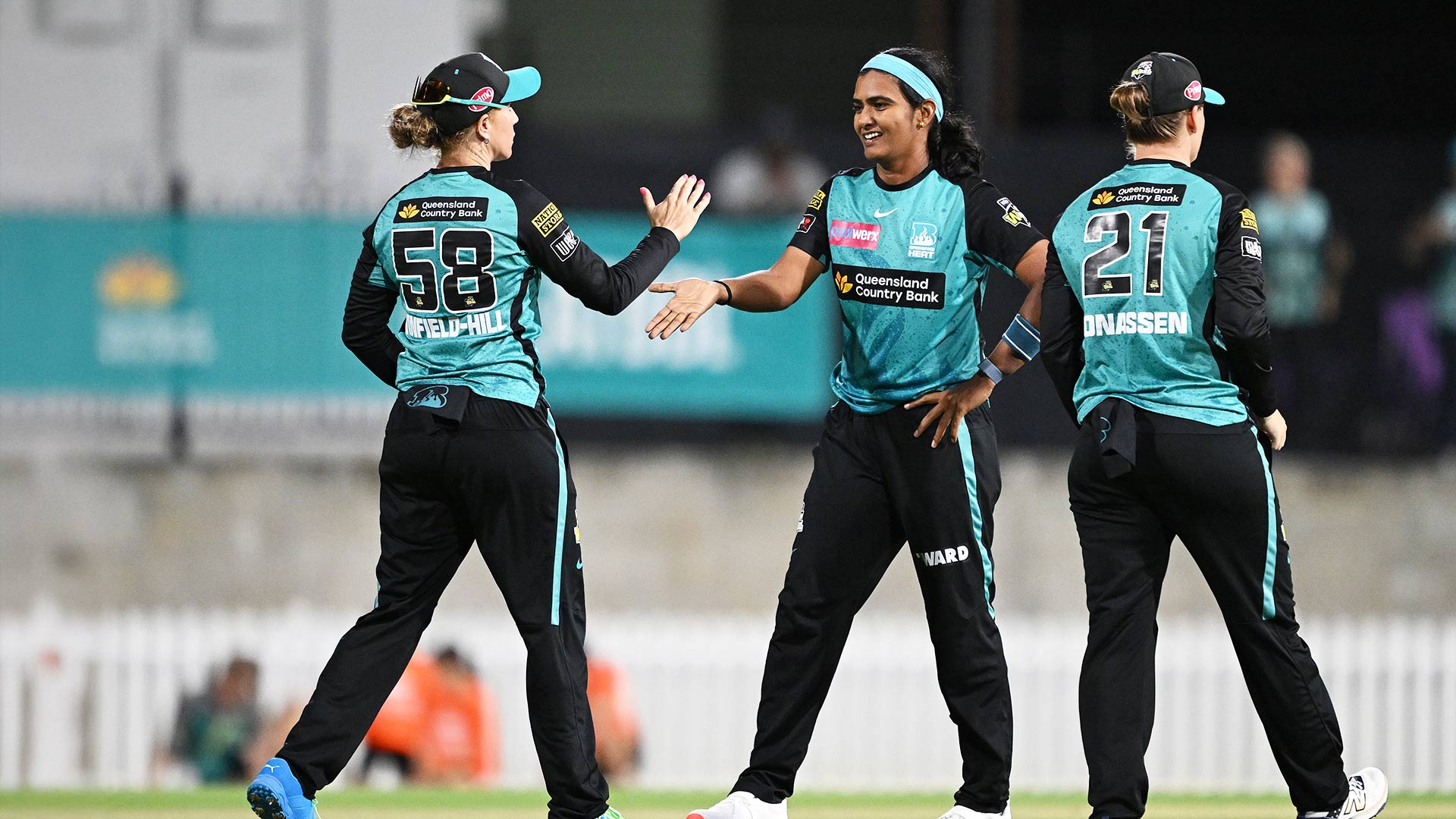 Red Hot Heat Douse Renegades Video | Women's Big Bash League 2024 Match ...