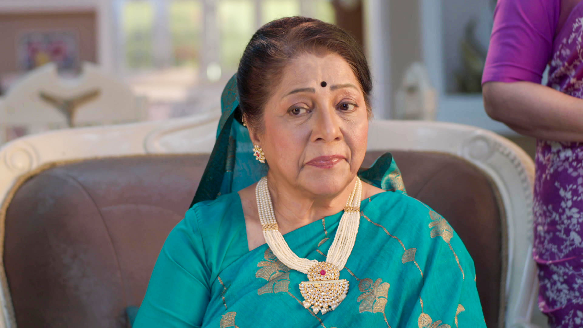 Watch Tharala Tar Mag Episode 833 on JioHotstar