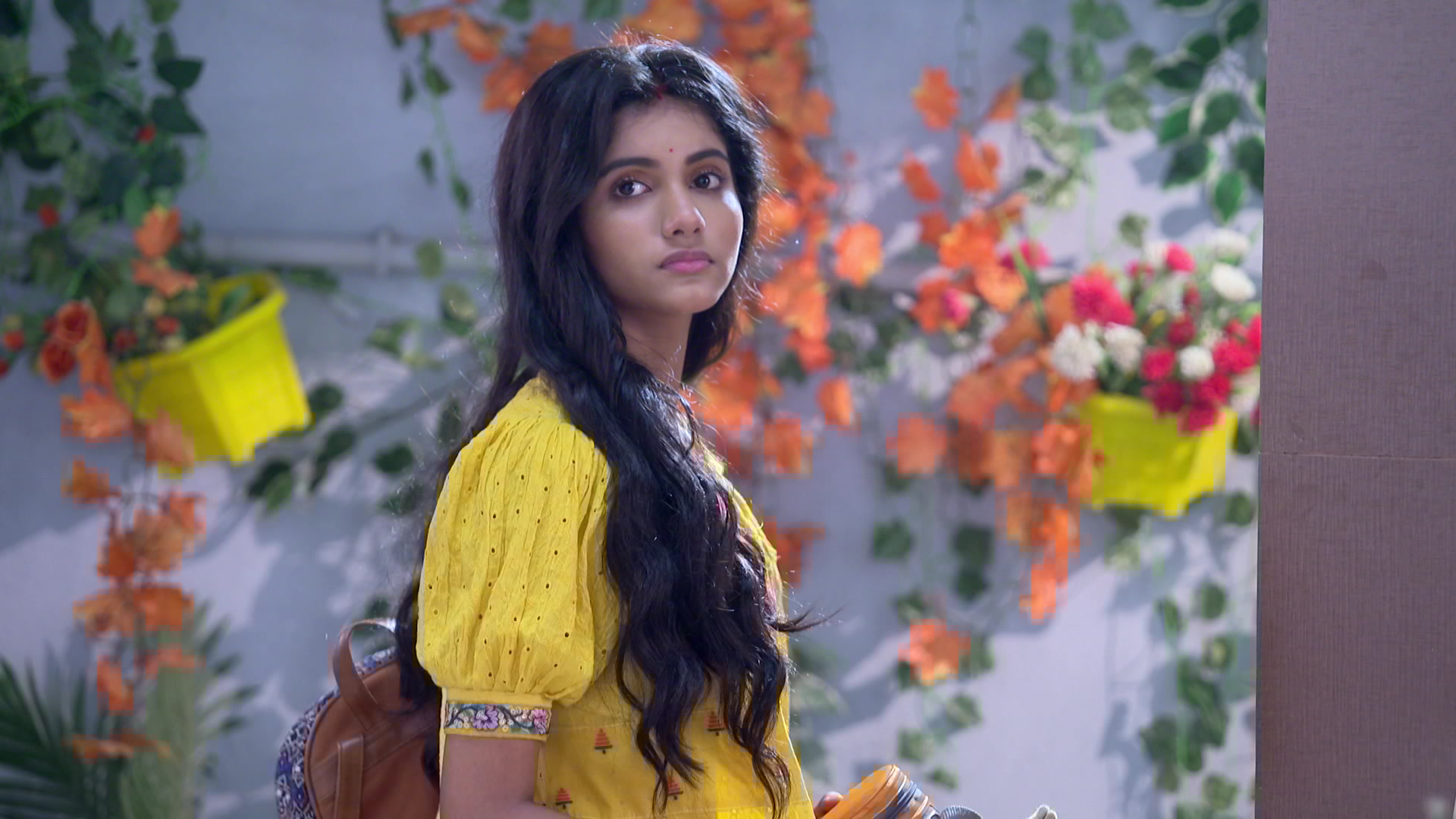 Watch Tomader Rani S1 Episode 66 on JioHotstar