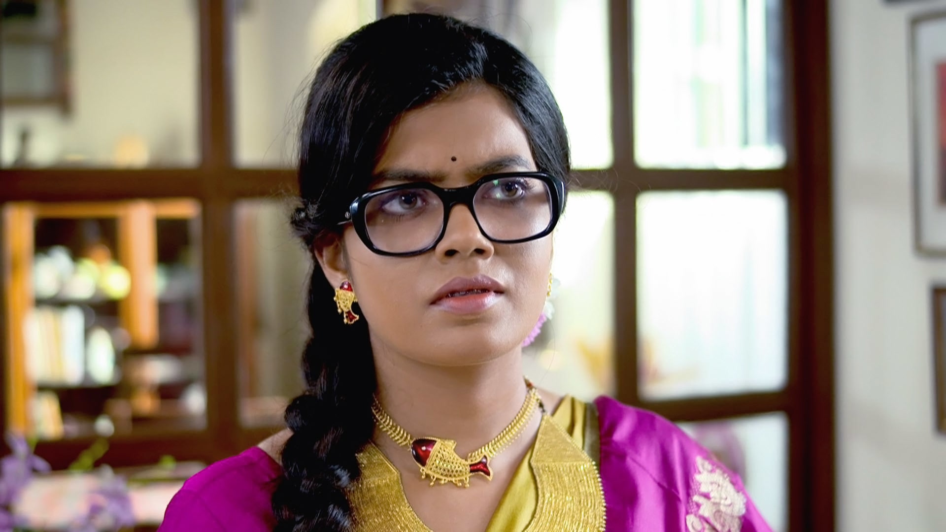 Watch Ogo Nirupama S1 Episode 33 on Disney+ Hotstar