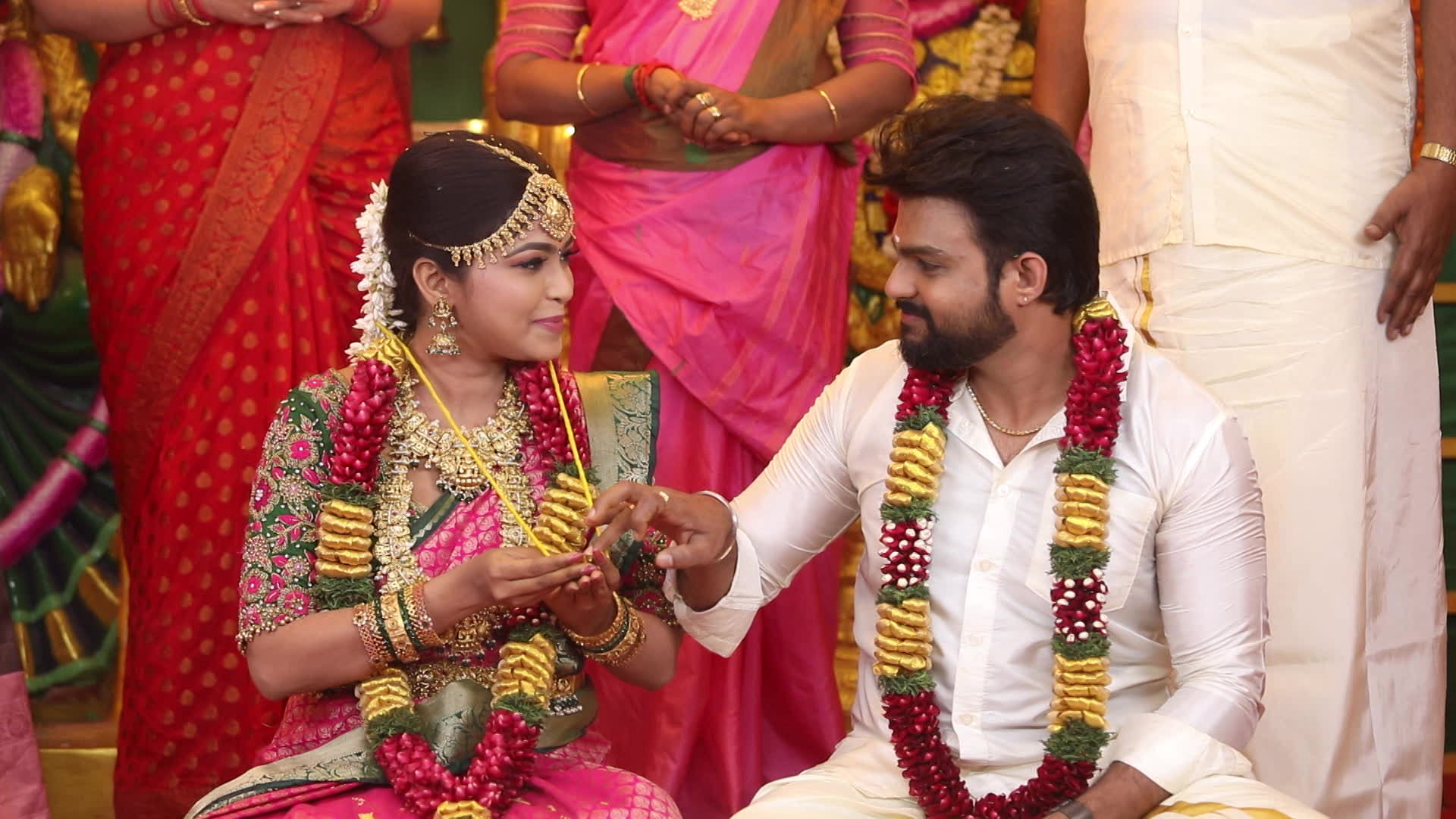 Watch Swetha, Prashanth's Wedding Online