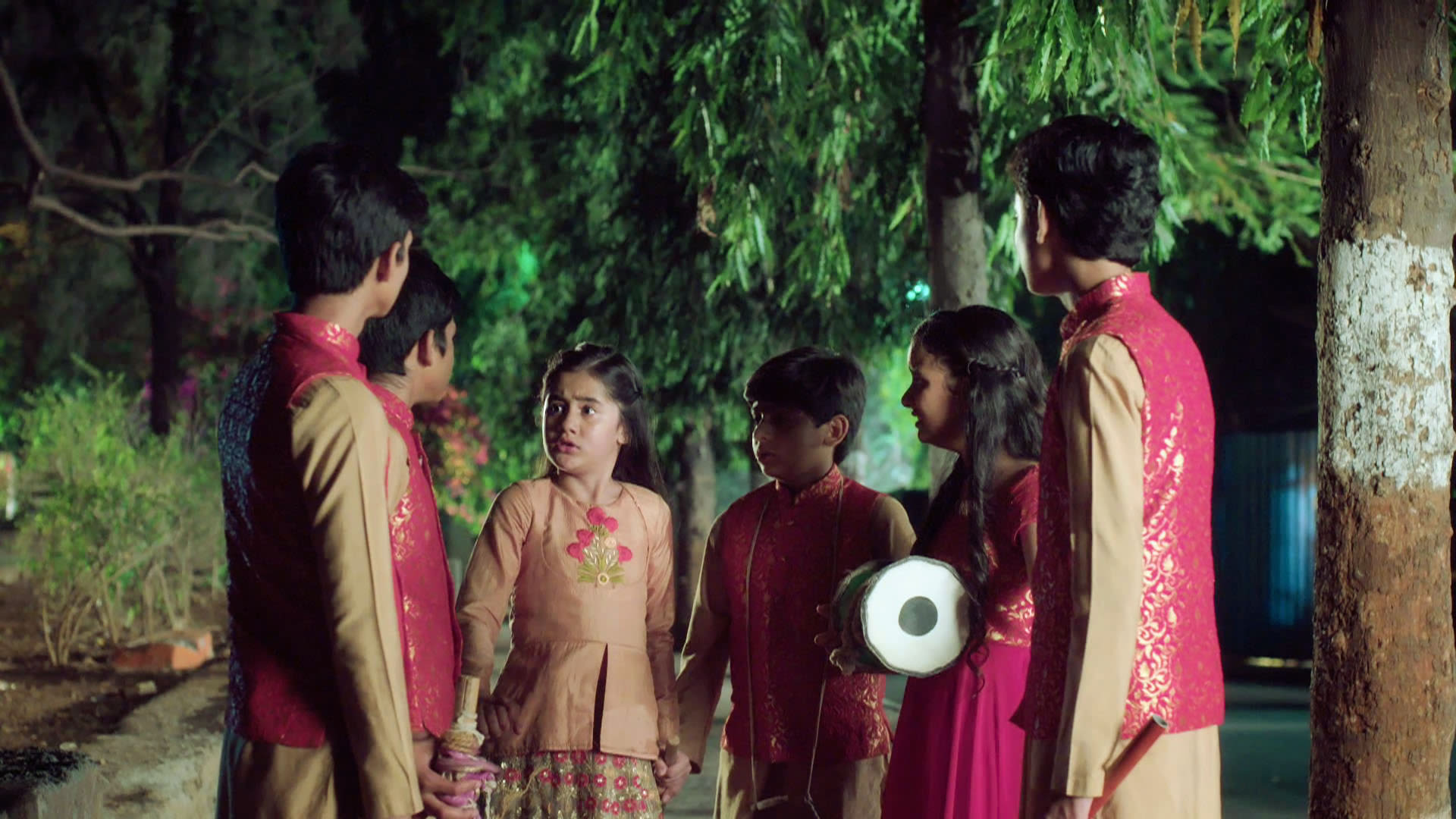 Watch Kulfi Kumar Bajewala S1 Episode 296 On Disney Hotstar