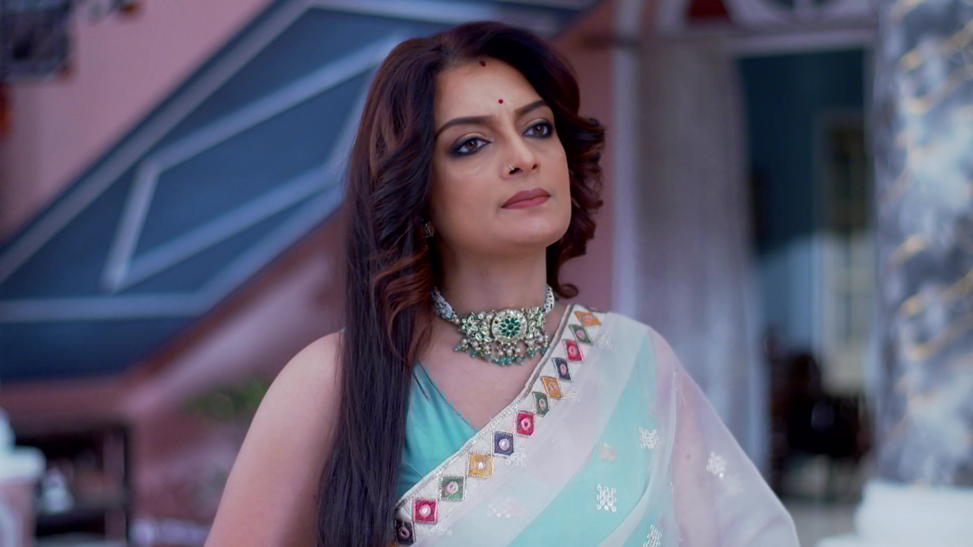 Watch Roshnai S1 Episode 227 on JioHotstar