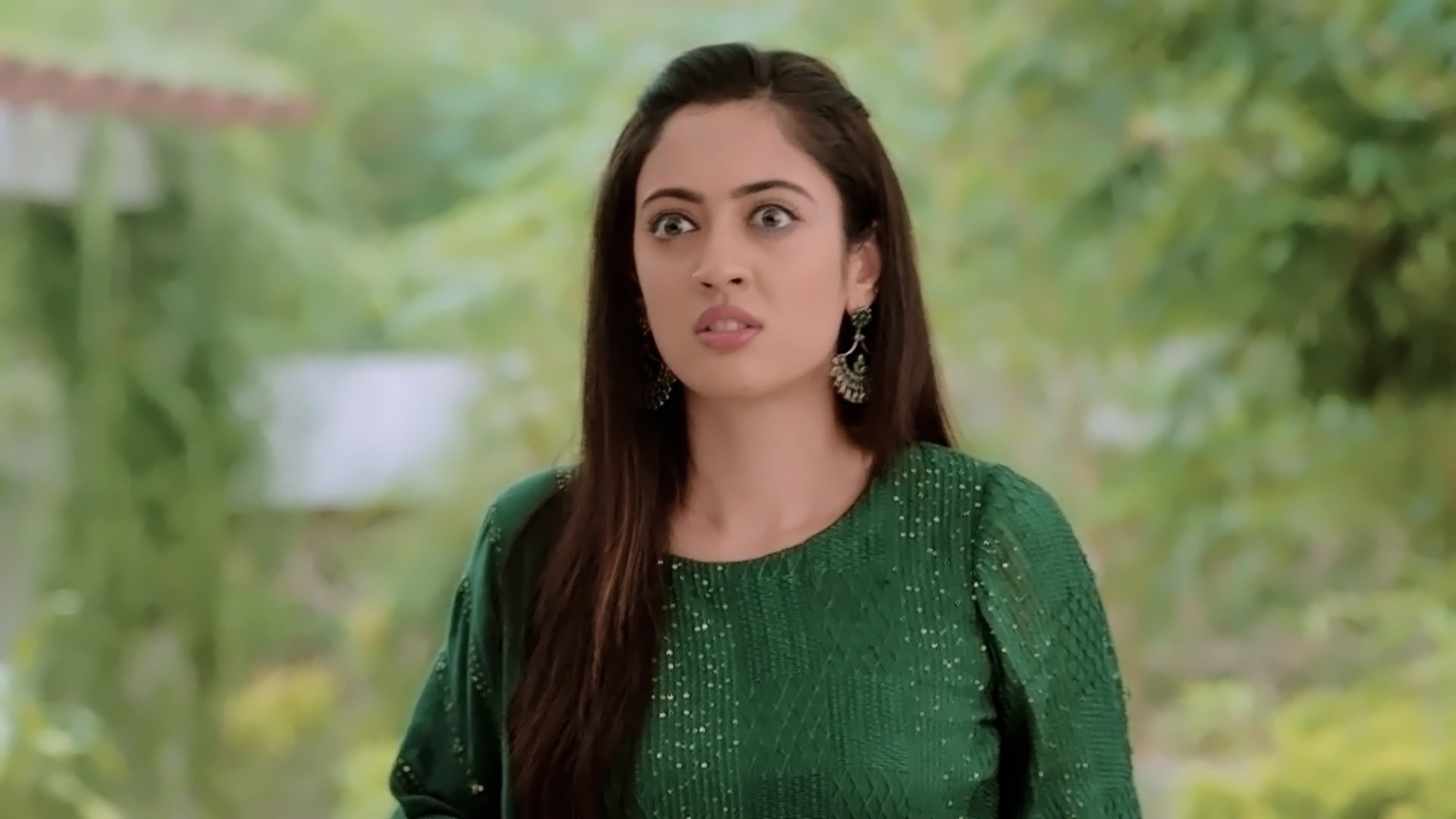 Watch yehh-jadu-hai-jinn-ka only on Watcho