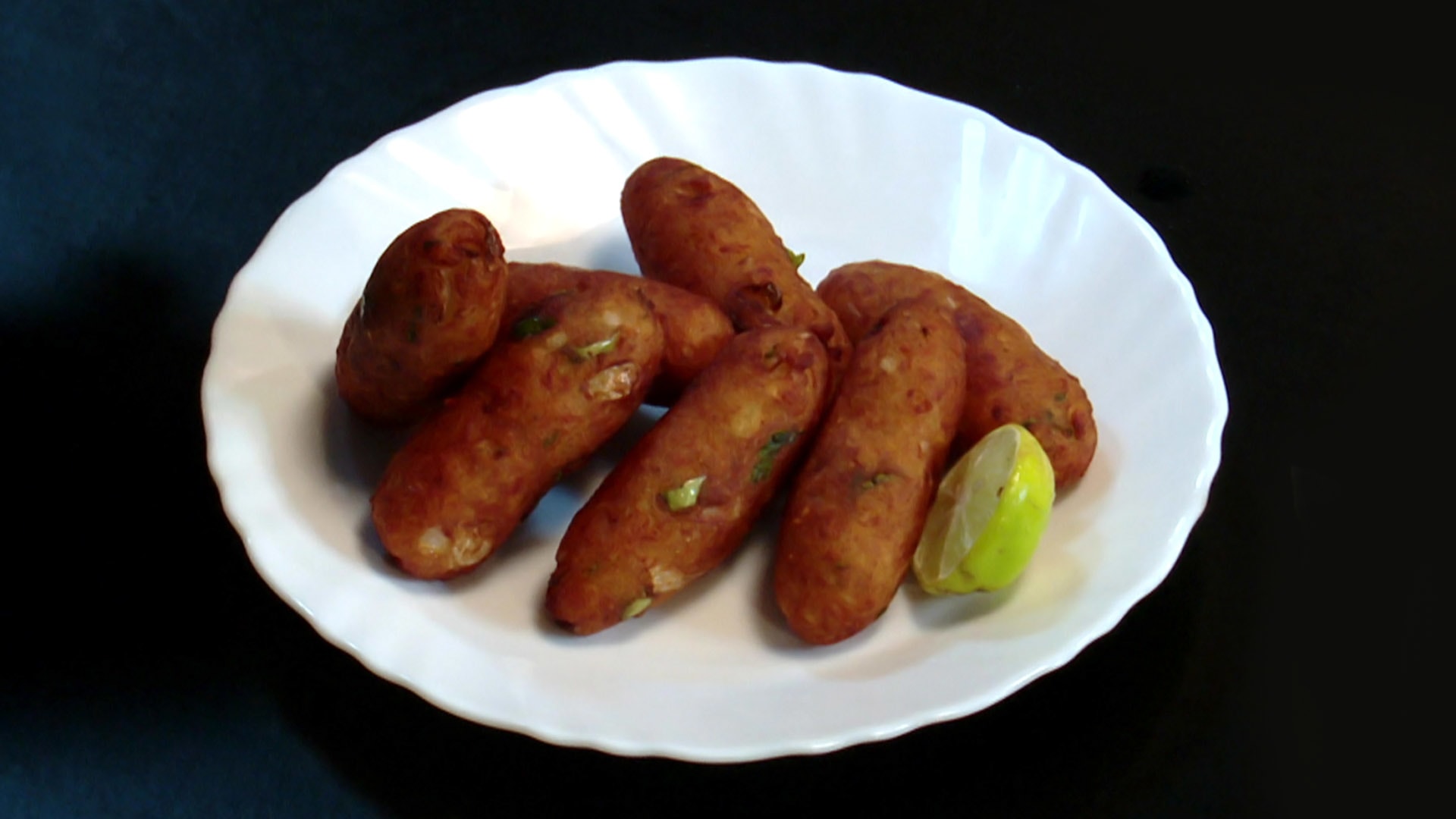 Watch Aloo Anguli Online
