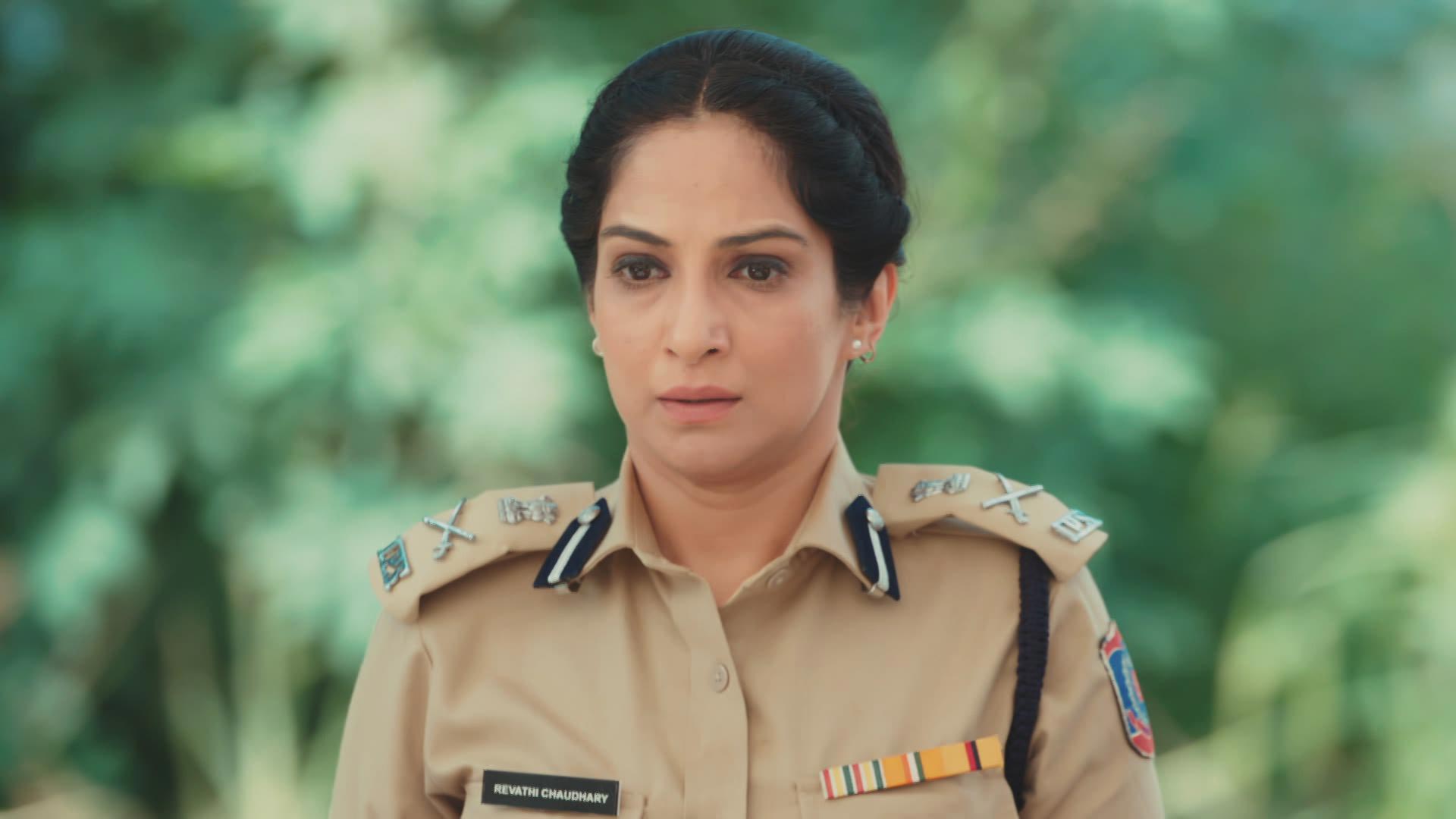 Watch Revati Unearths Dev's Body Online