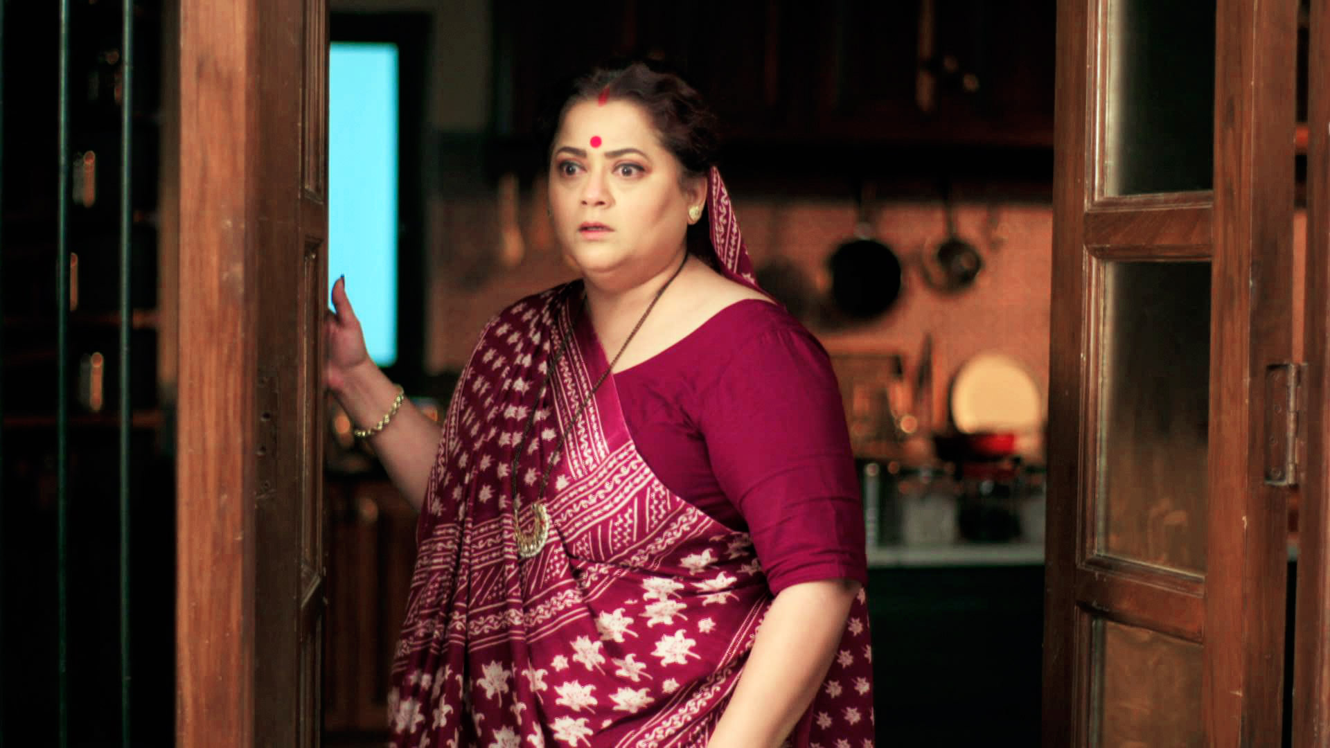 Watch Woh To Hai Albelaa Episode 194 on JioHotstar