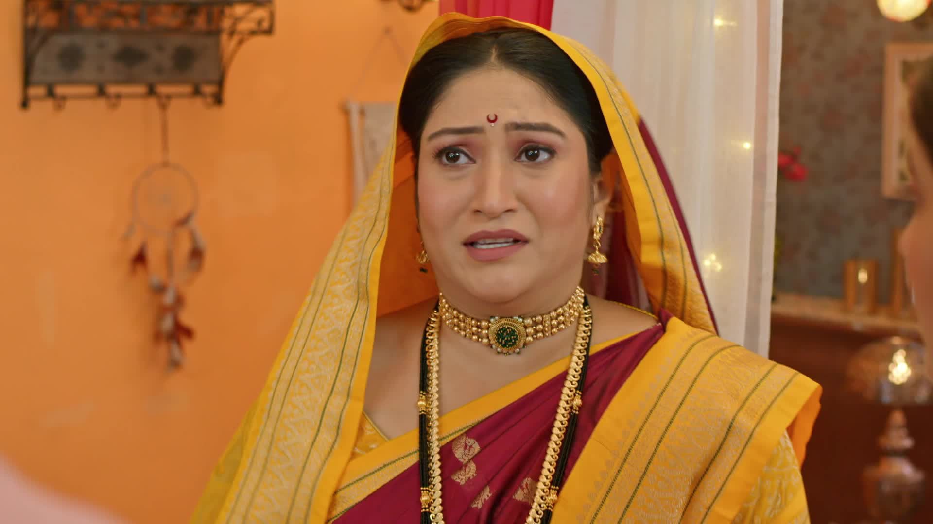 Watch Lai Avadtes Tu Mala S1 Episode 104 on JioHotstar