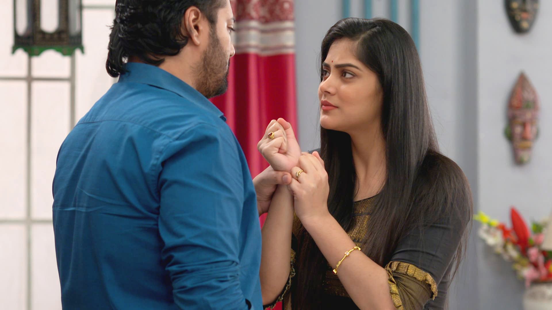 Watch Mohor S1 Episode 552 on JioHotstar