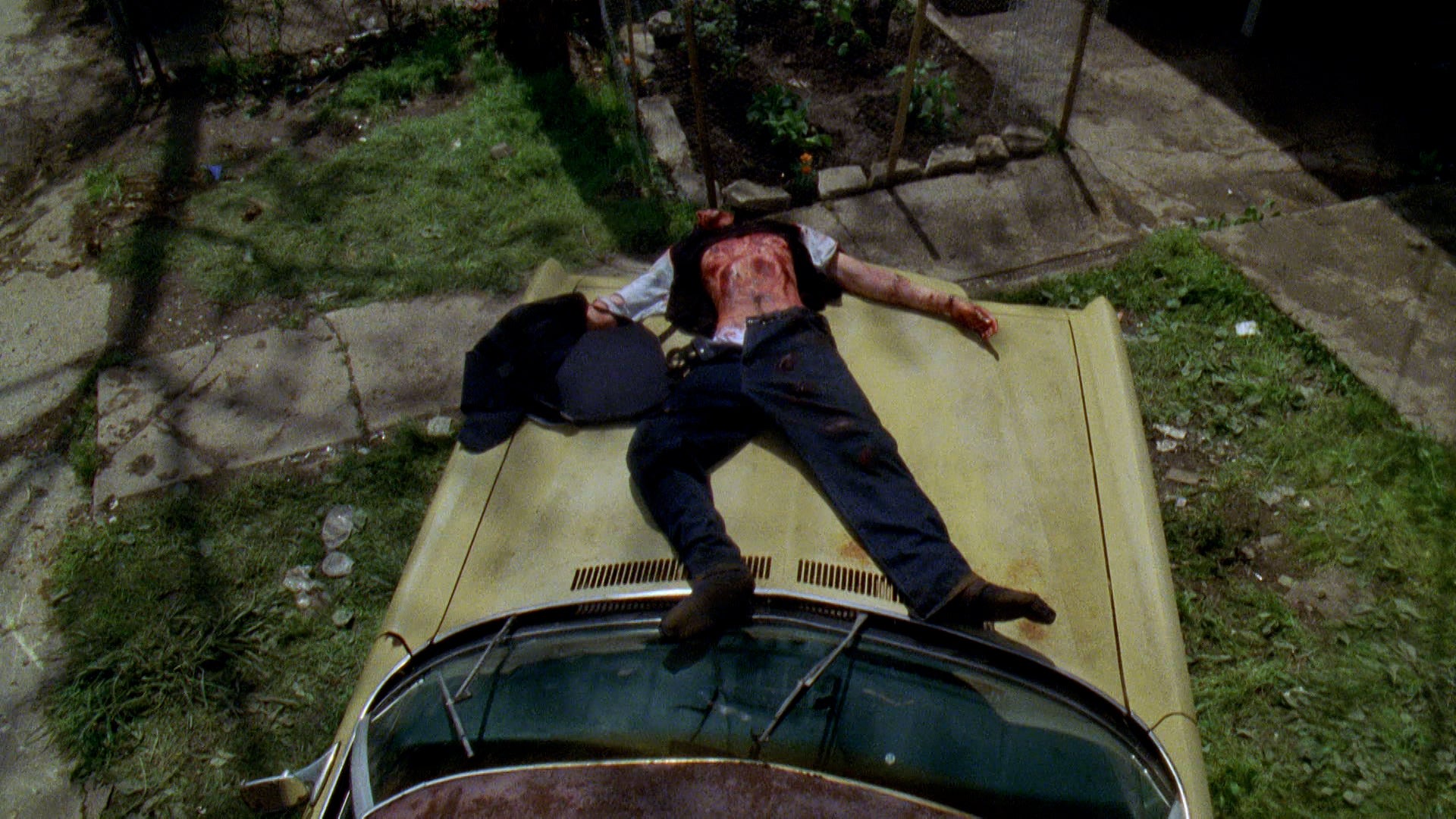 Watch The Wire S1 Episode 6 on JioHotstar