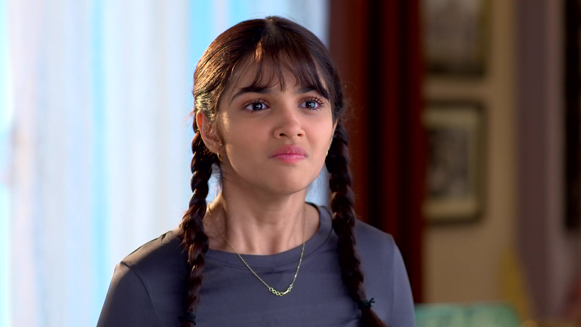 Watch Anurager Chhowa Episode 875 on JioHotstar